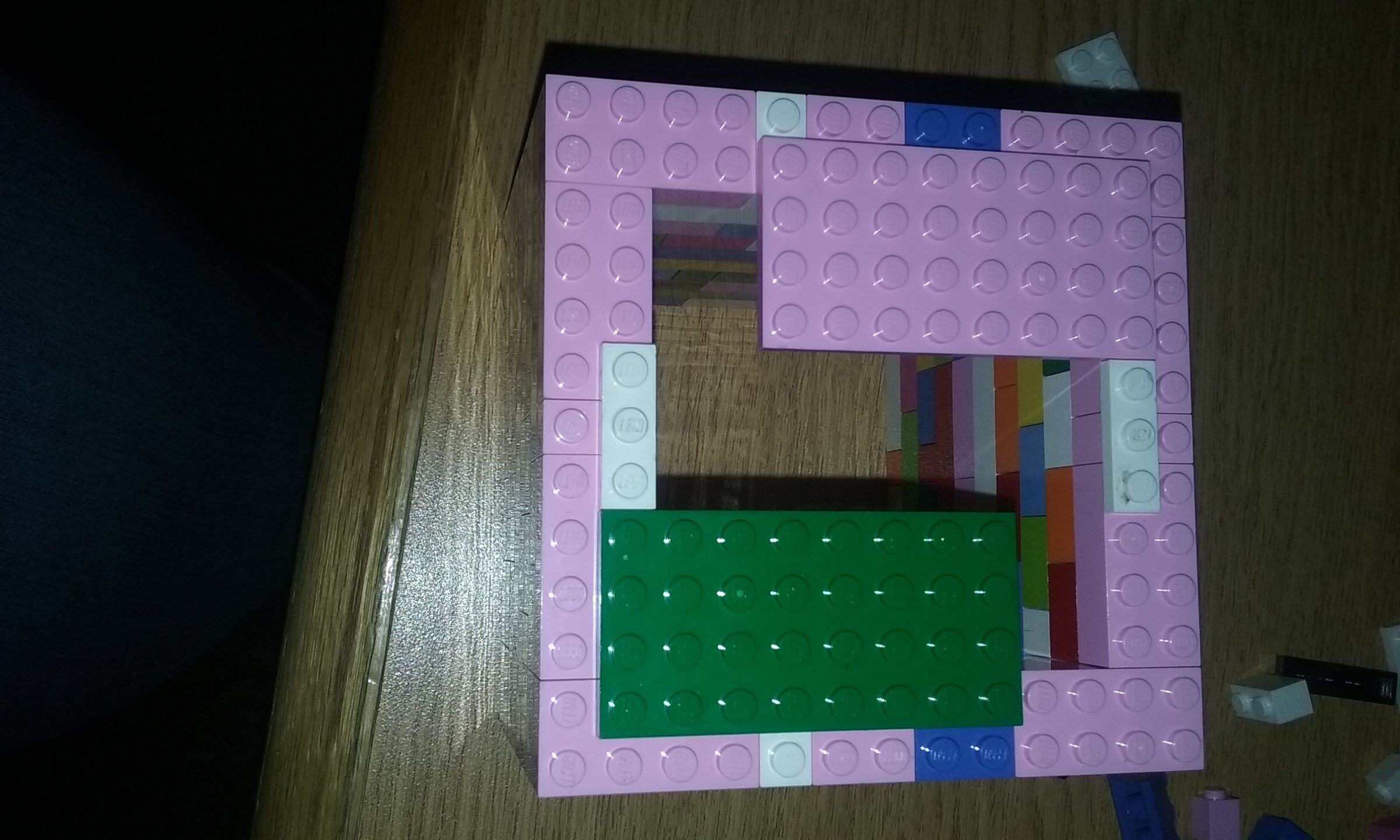 Lego Money Bank : 4 Steps - Instructables