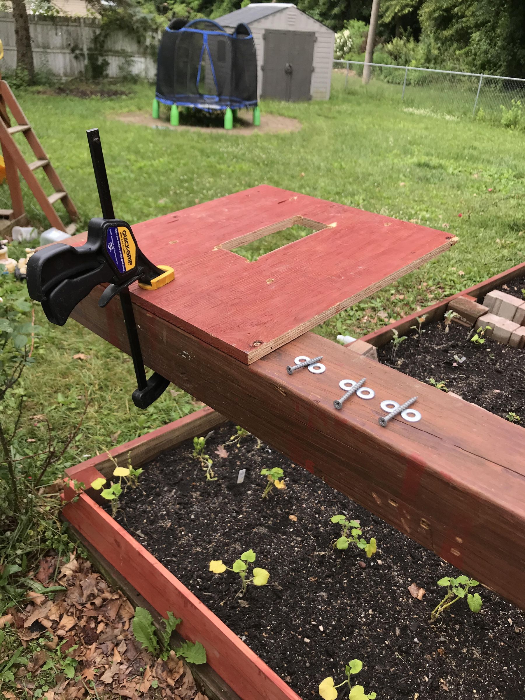 Automated Garden Owl Scarecrow : 7 Steps (with Pictures) - Instructables