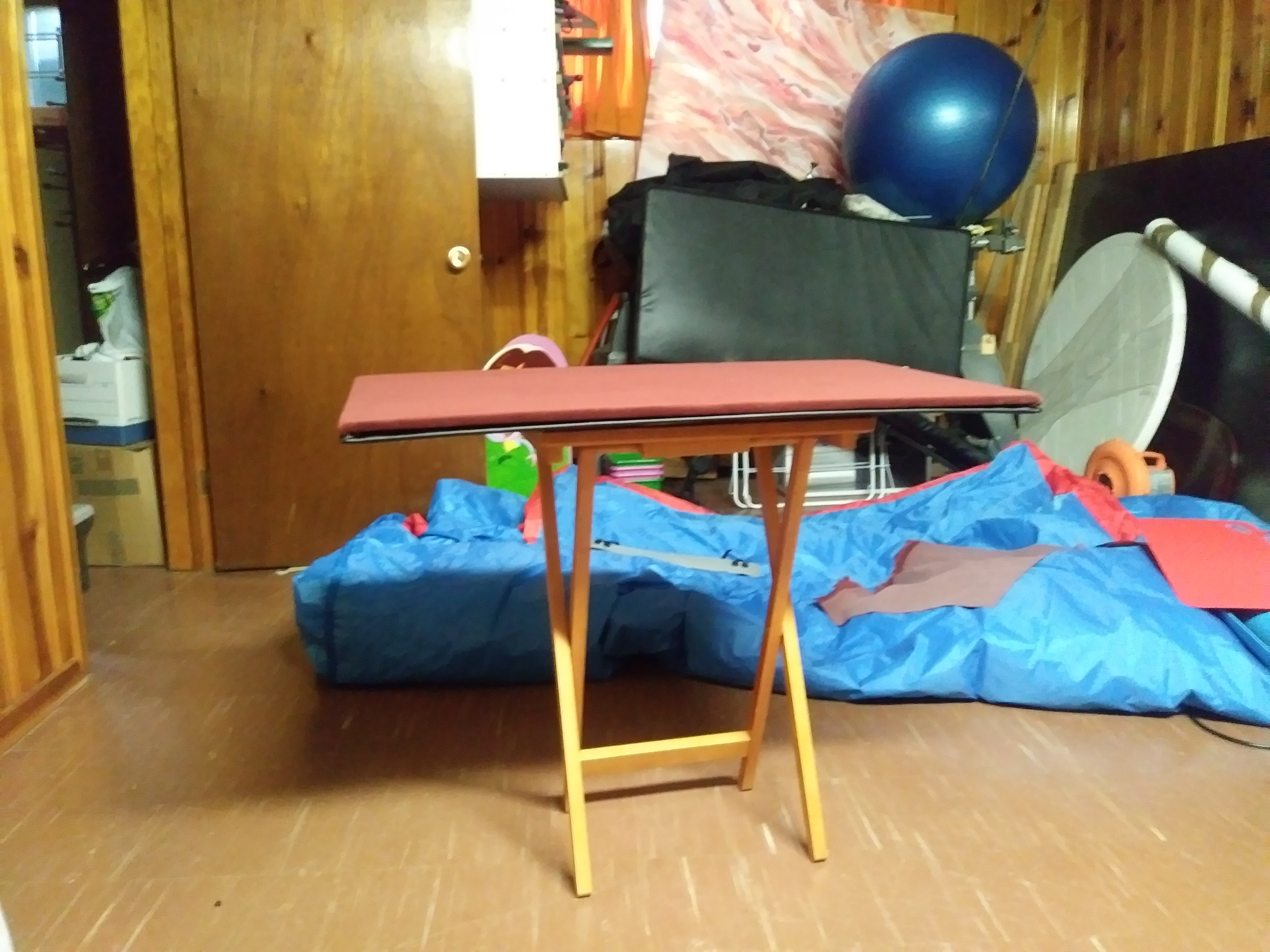 Portable Magician's Table : 6 Steps (with Pictures) - Instructables