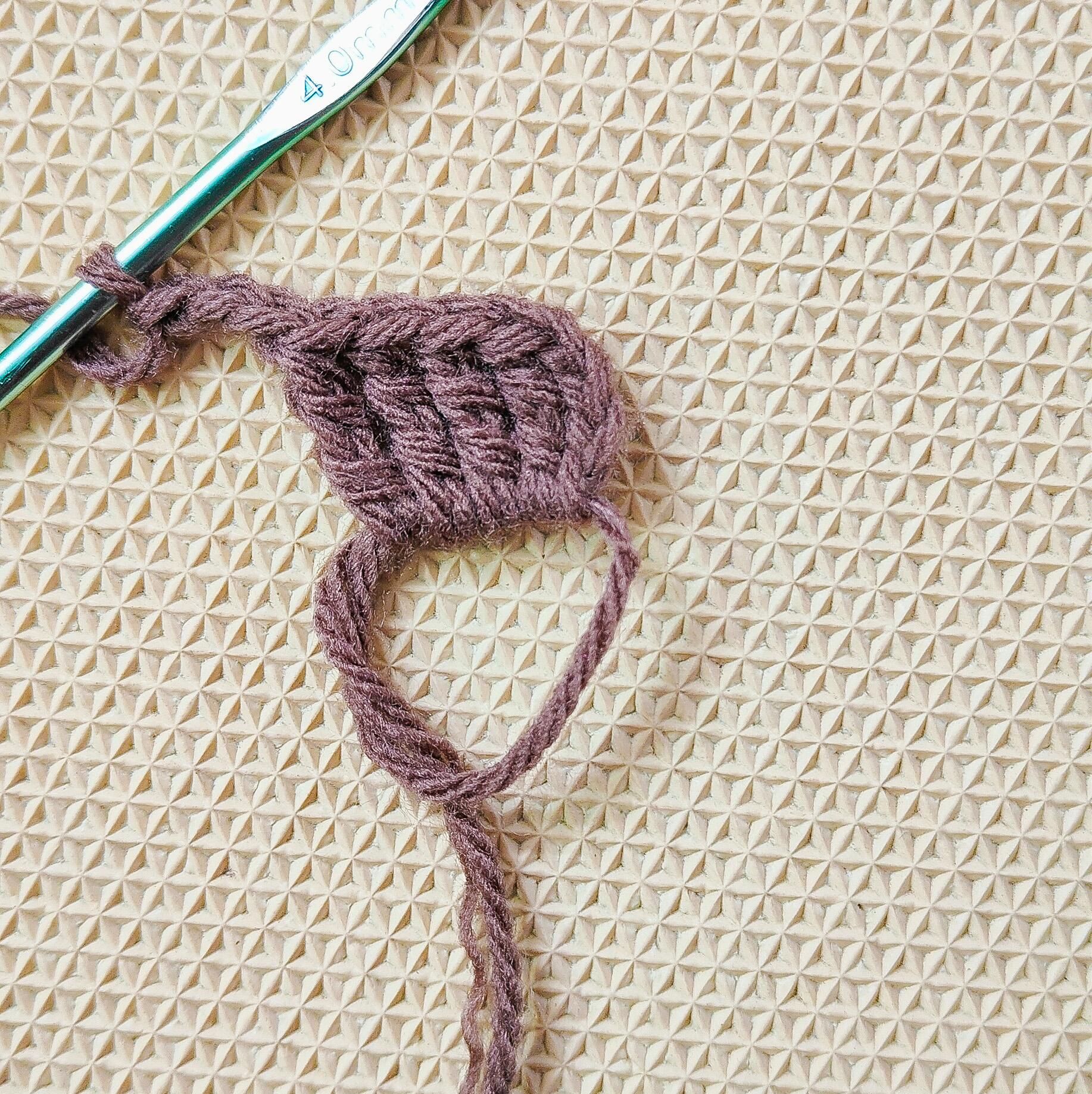 Easy Crochet Spider Applique Halloween Pattern : 4 Steps (with Pictures ...