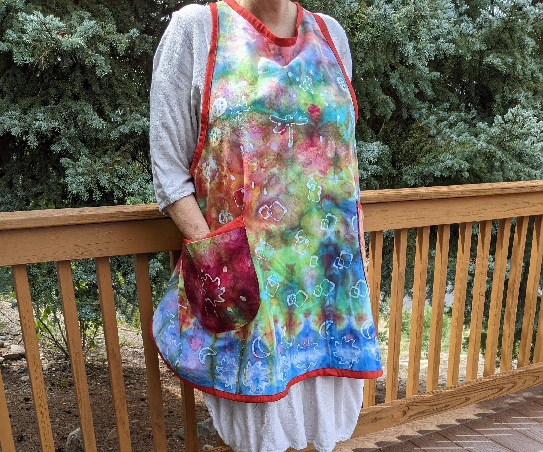 Ice Dye Batik Apron : 11 Steps (with Pictures) - Instructables