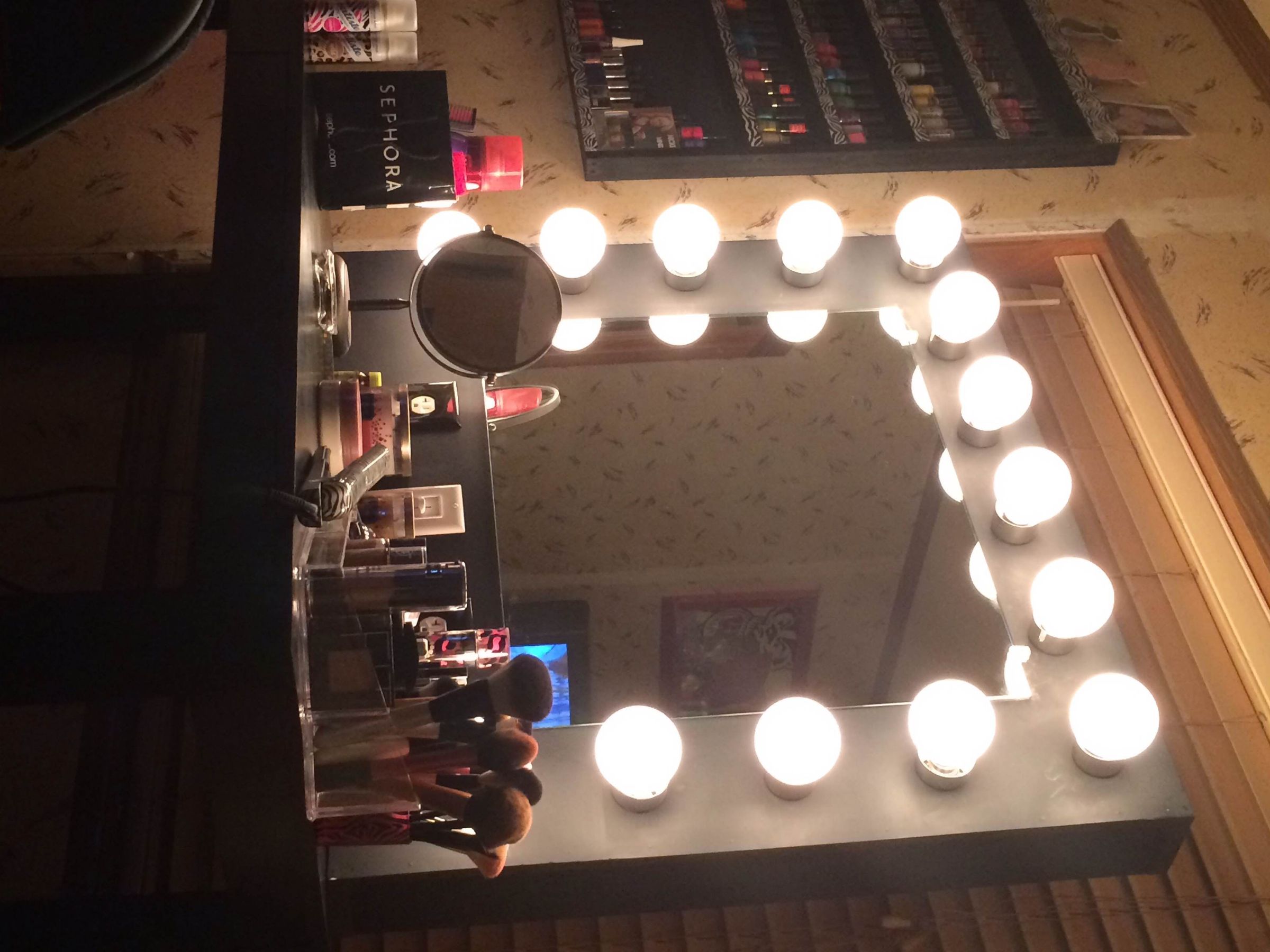 Vanity Mirror With Lights : 9 Steps - Instructables