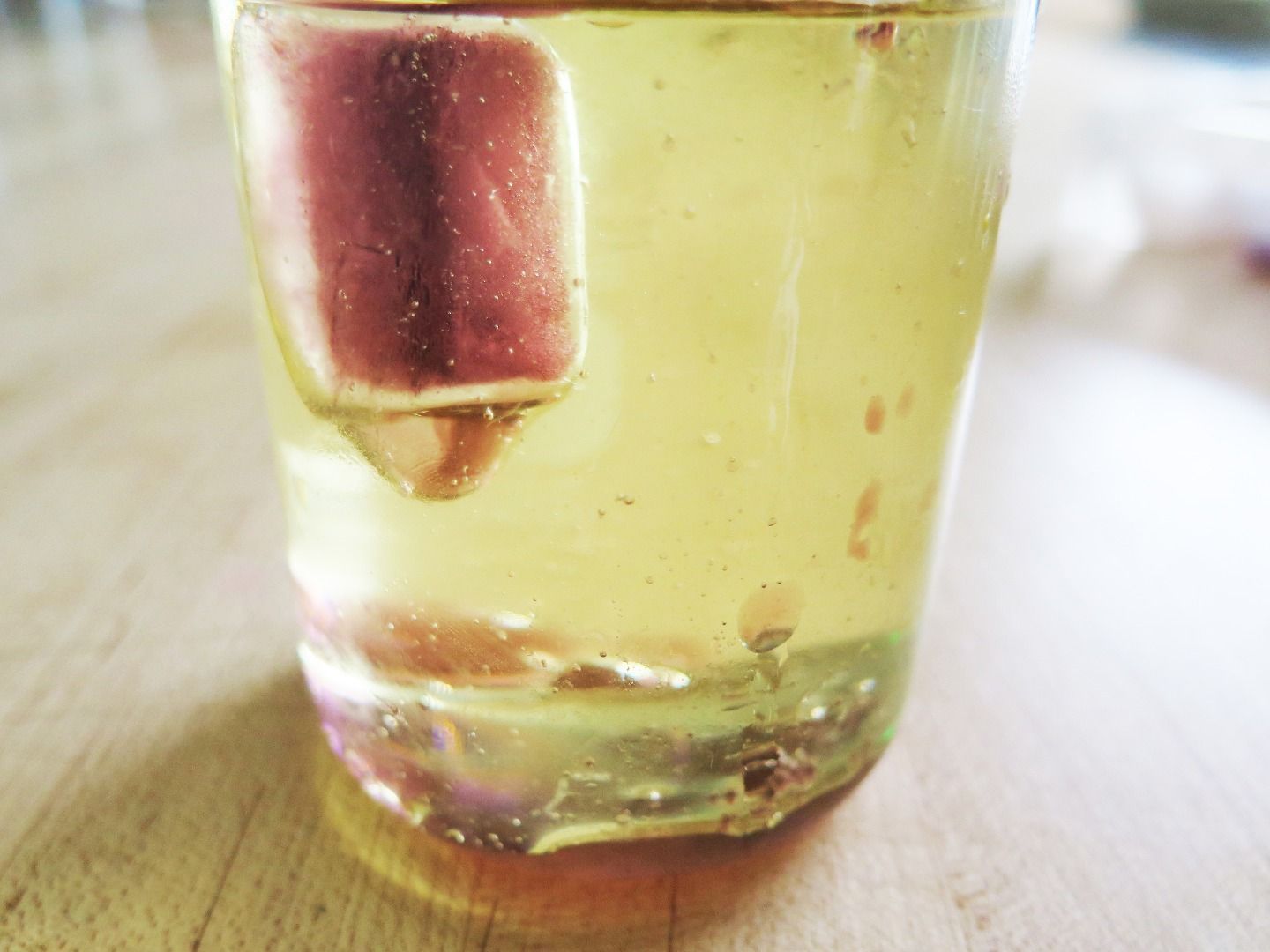 Oil and Ice Density Experiment : 4 Steps (with Pictures) - Instructables