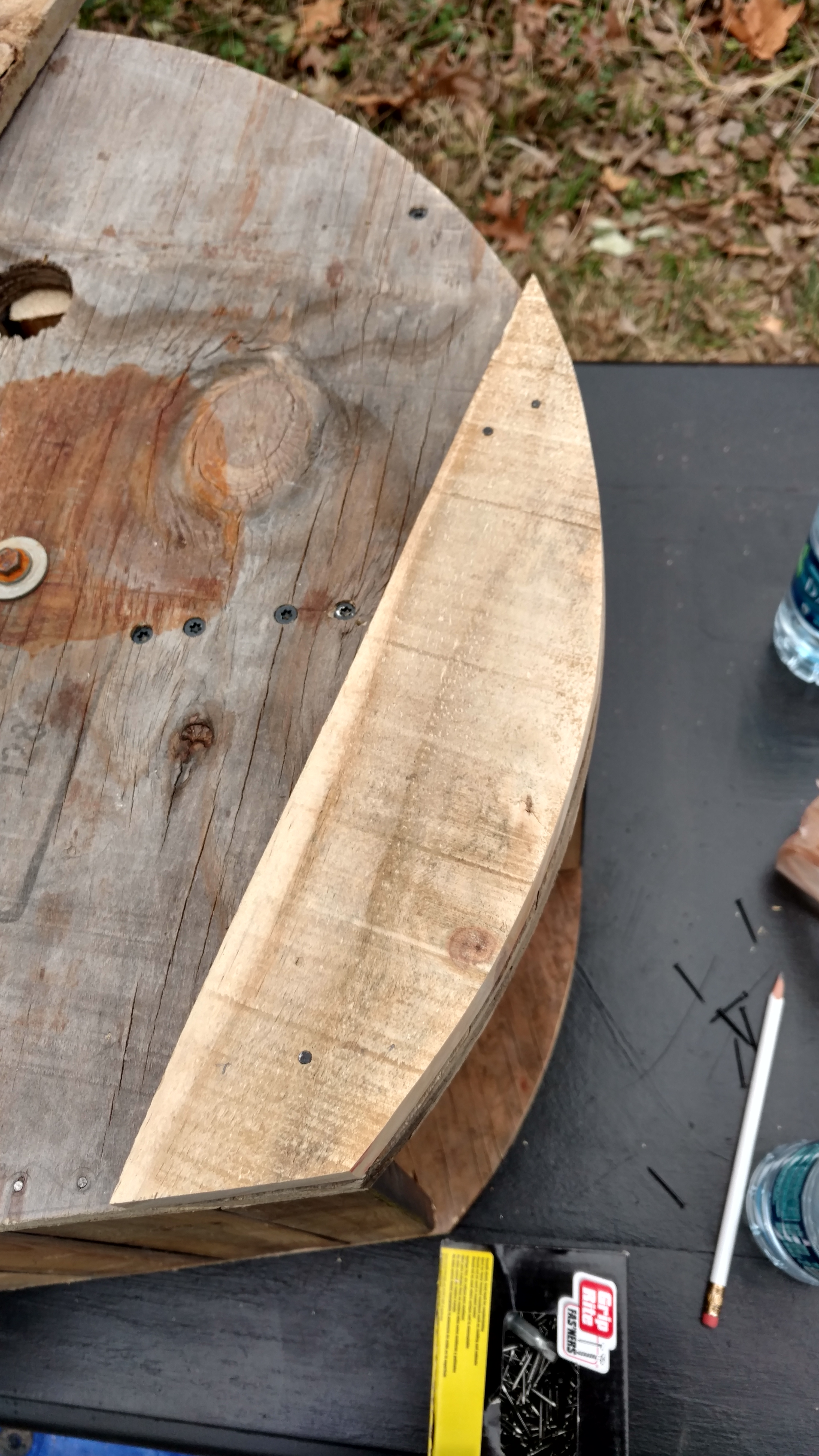 Spool Table With Shelves : 10 Steps (with Pictures) - Instructables