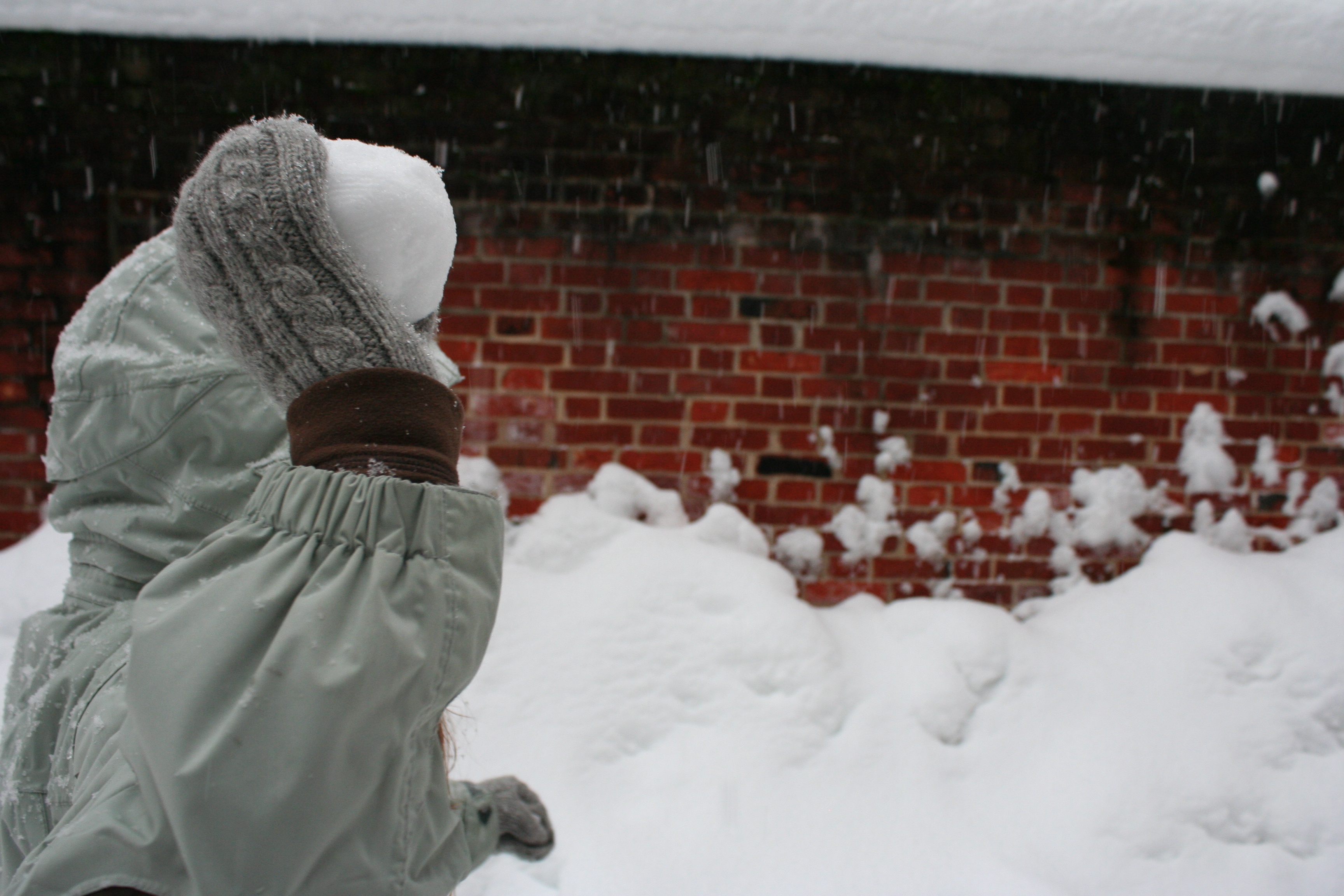 The Perfect Snow Ball : 6 Steps (with Pictures) - Instructables