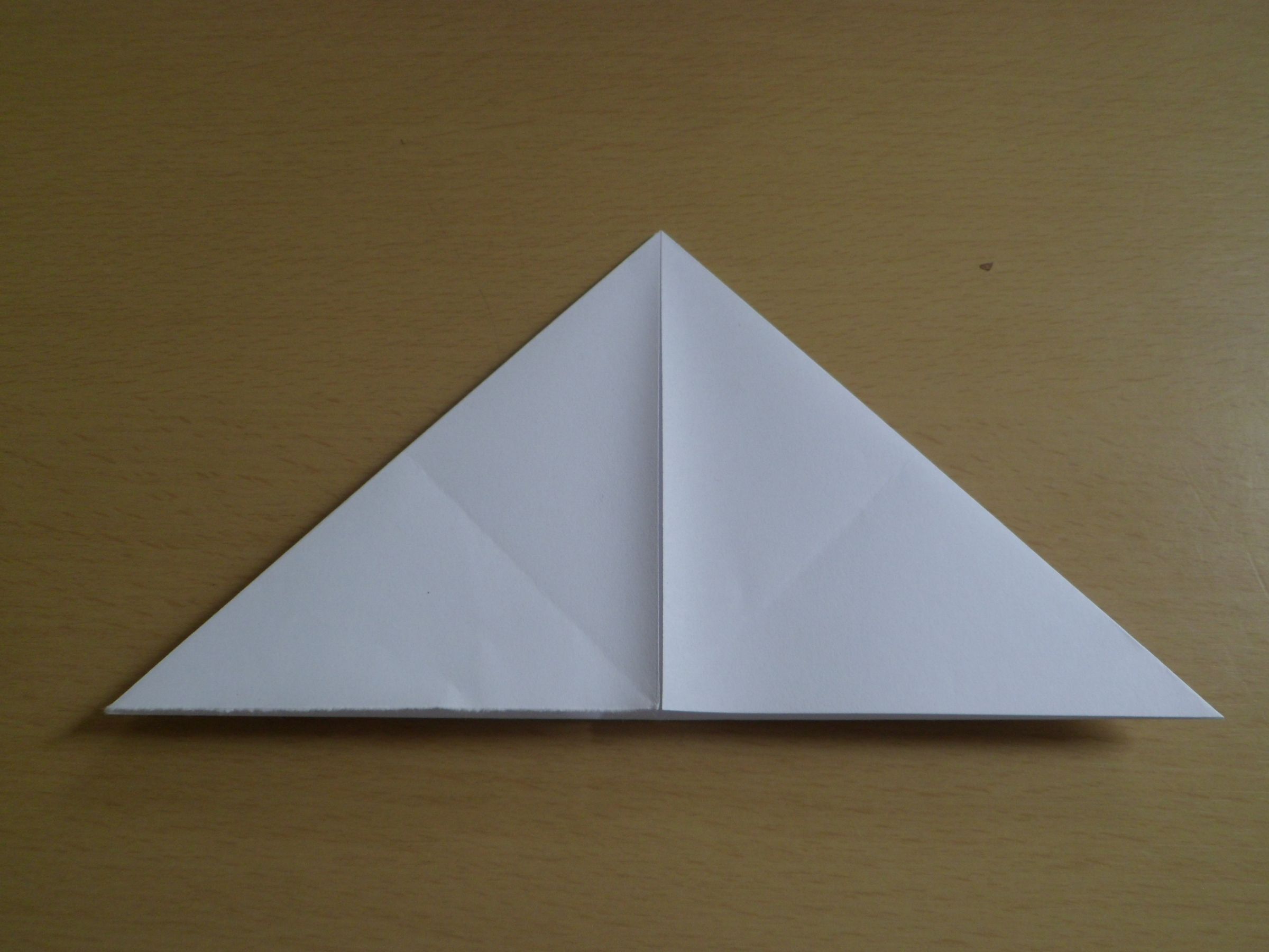 Origami Robo : 8 Steps - Instructables