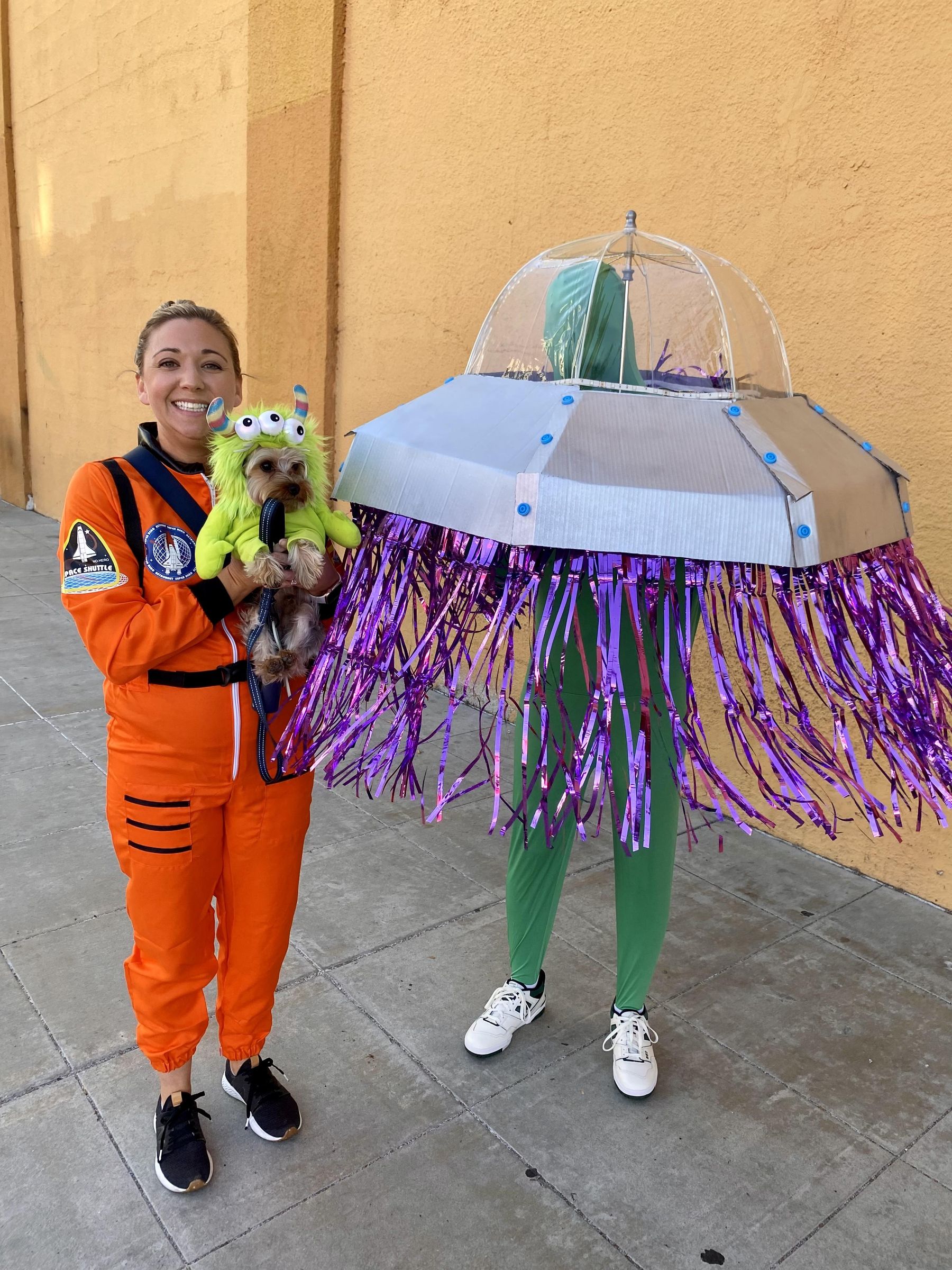 Cardboard UFO Costume : 4 Steps (with Pictures) - Instructables