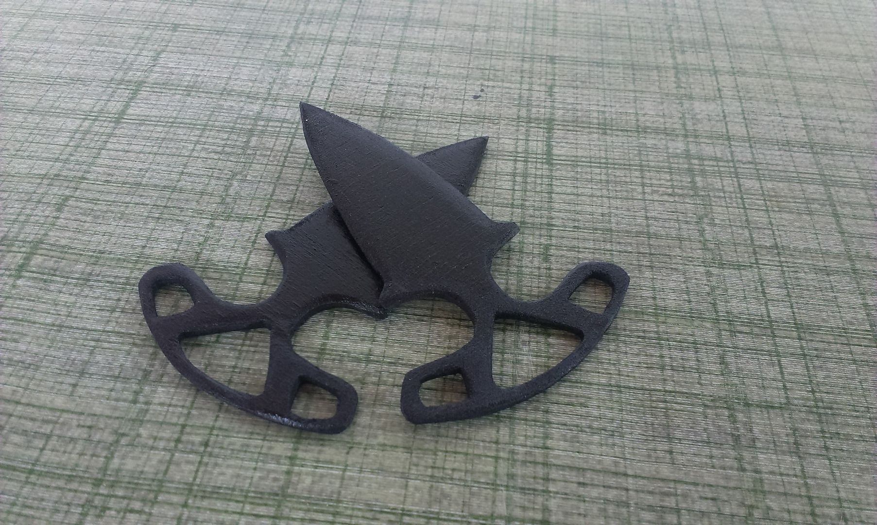 CS:GO Shadow Daggers : 5 Steps - Instructables