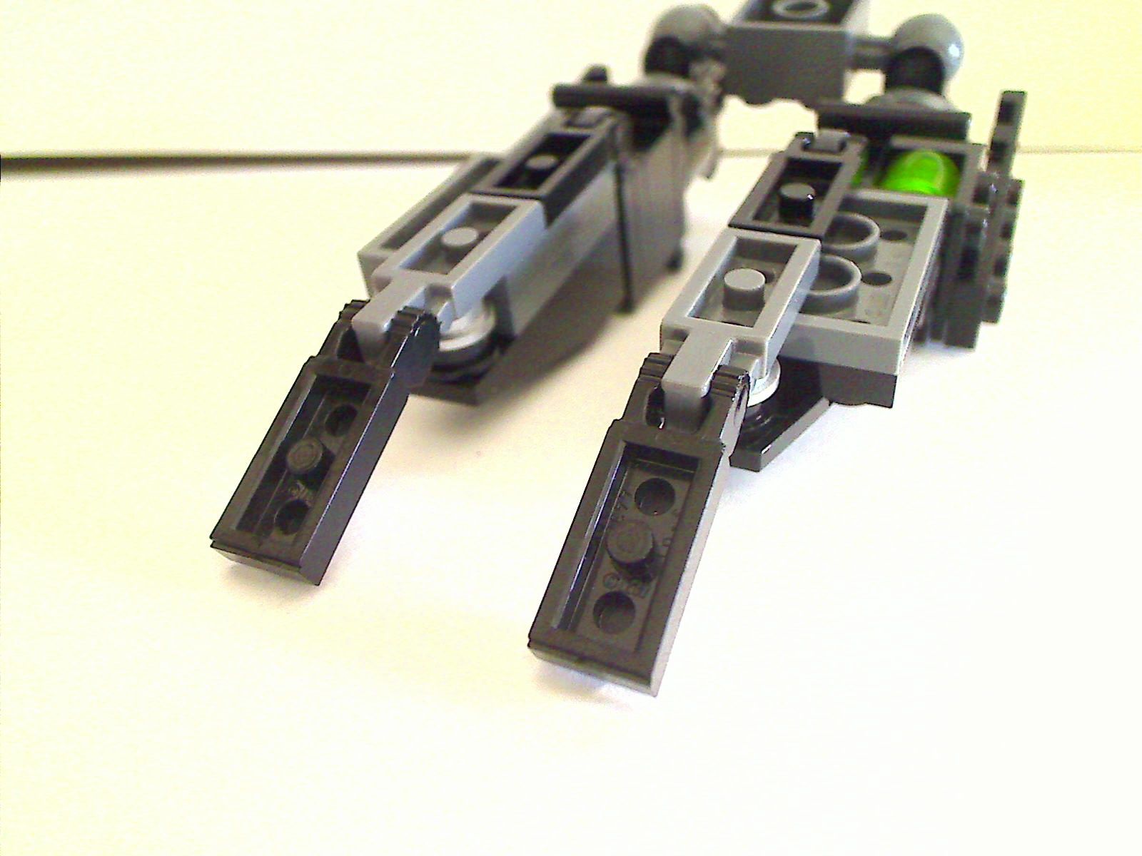 Real Steel ZEUS Out of Legos : 6 Steps (with Pictures) - Instructables