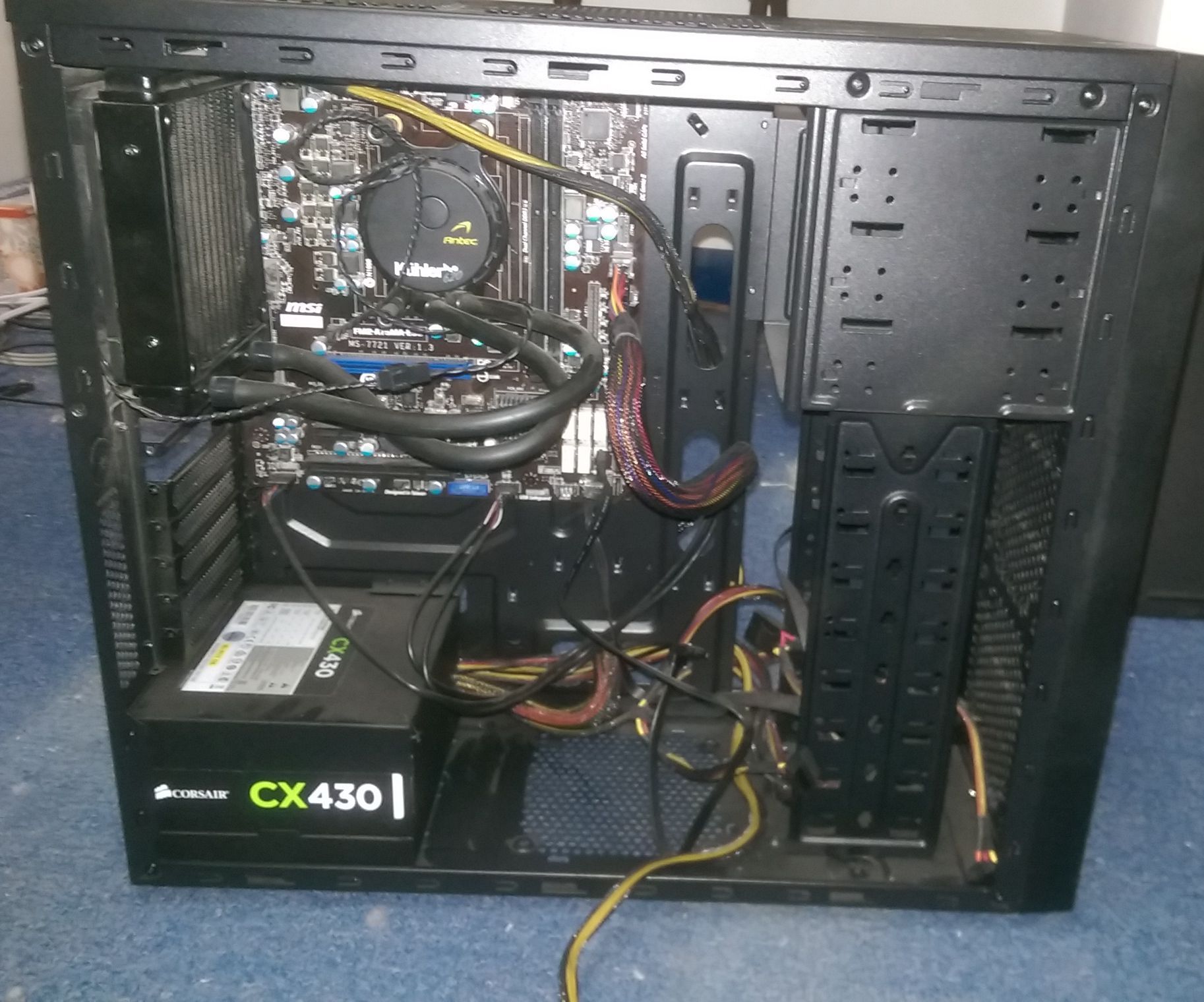 How to Put Together a Computer : 10 Steps (with Pictures) - Instructables