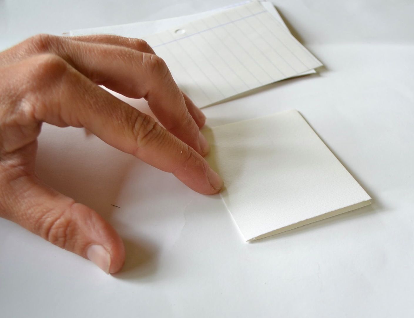 DIY LEATHER JOURNAL : 12 Steps (with Pictures) - Instructables