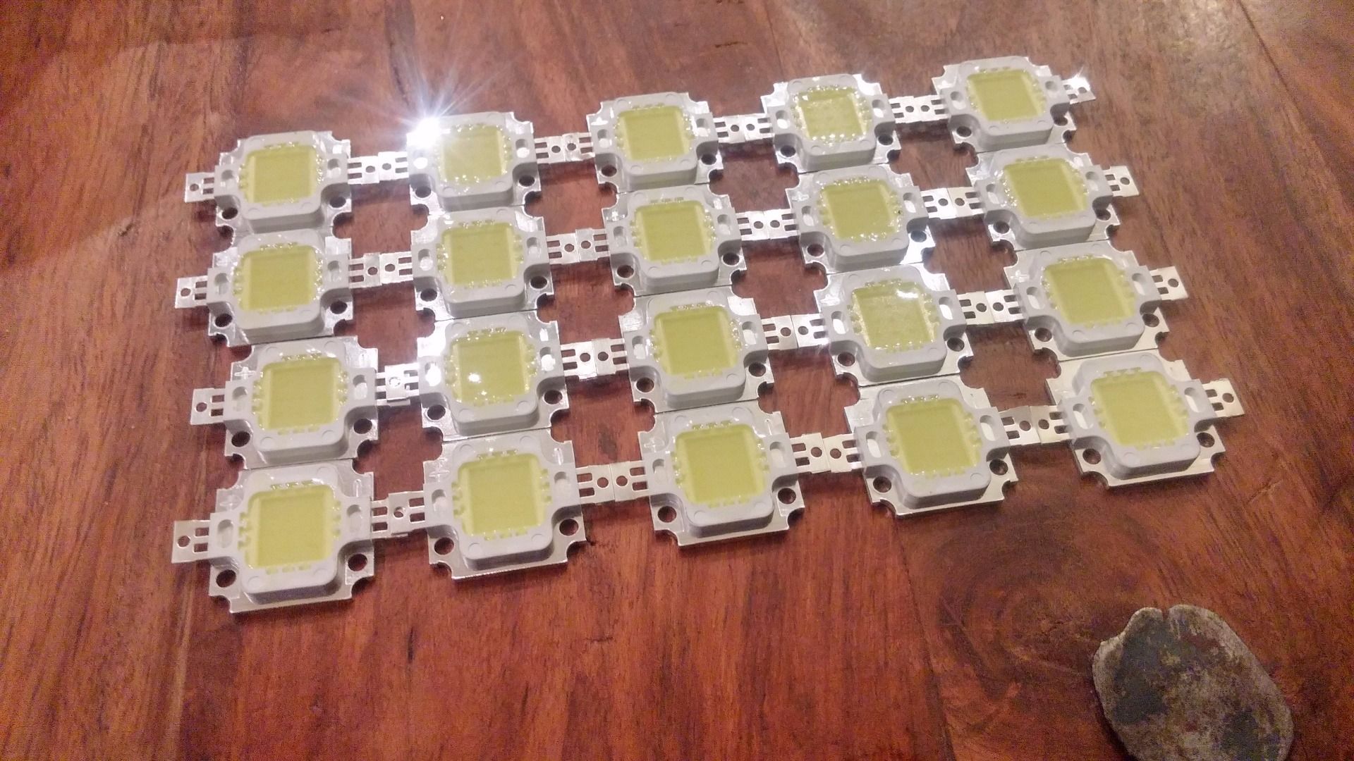 10W LED Flashlight Retrofit! : 4 Steps (with Pictures) - Instructables