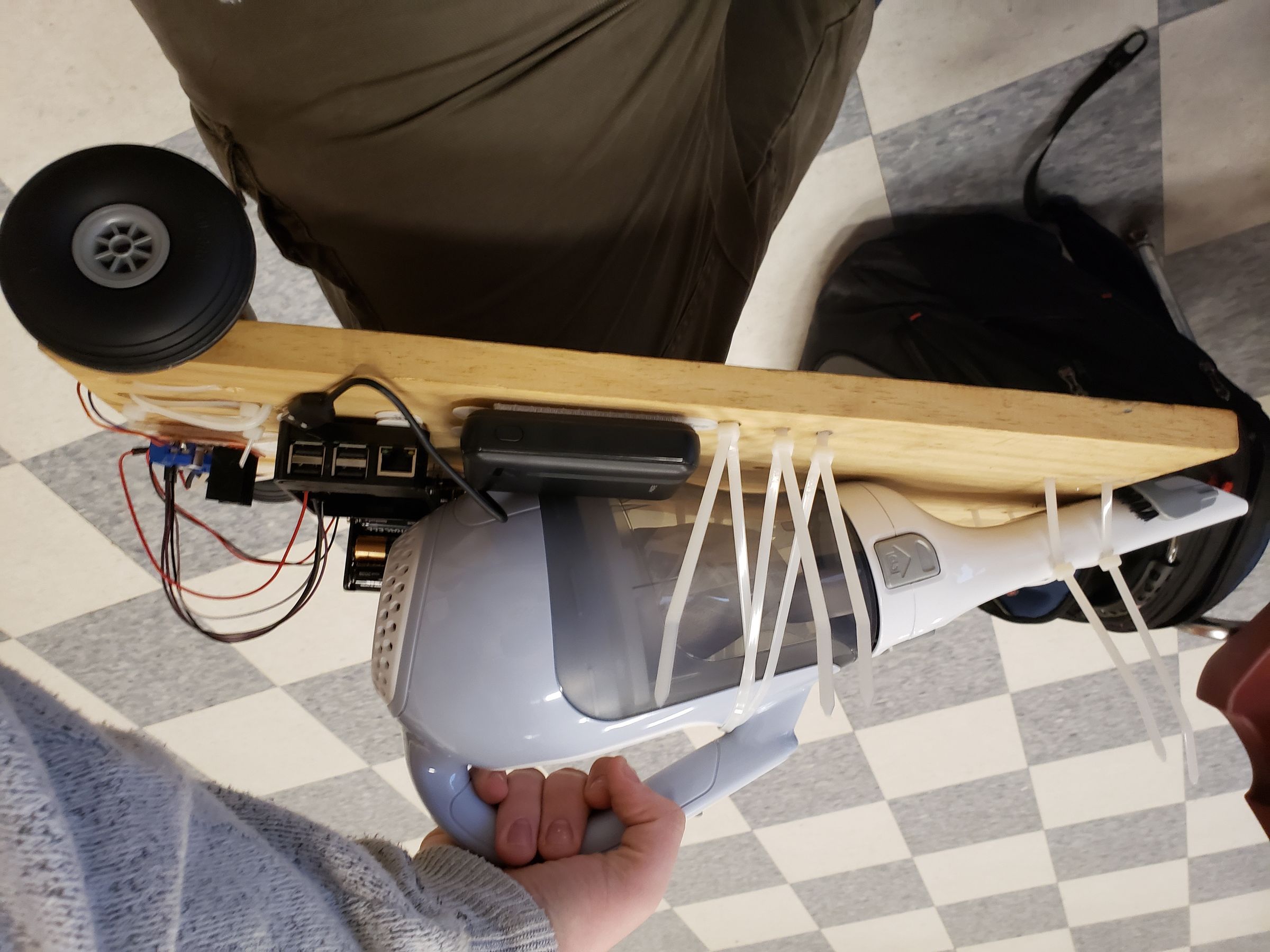 Raspberry Pi Roomba : 6 Steps - Instructables