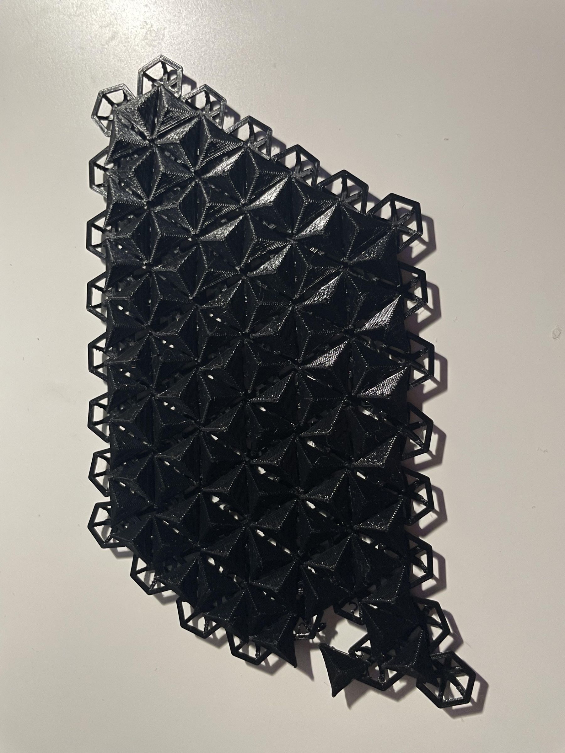 Print-in-Place Chainmail Jewelry - 3D Printing and Designing Decorative ...