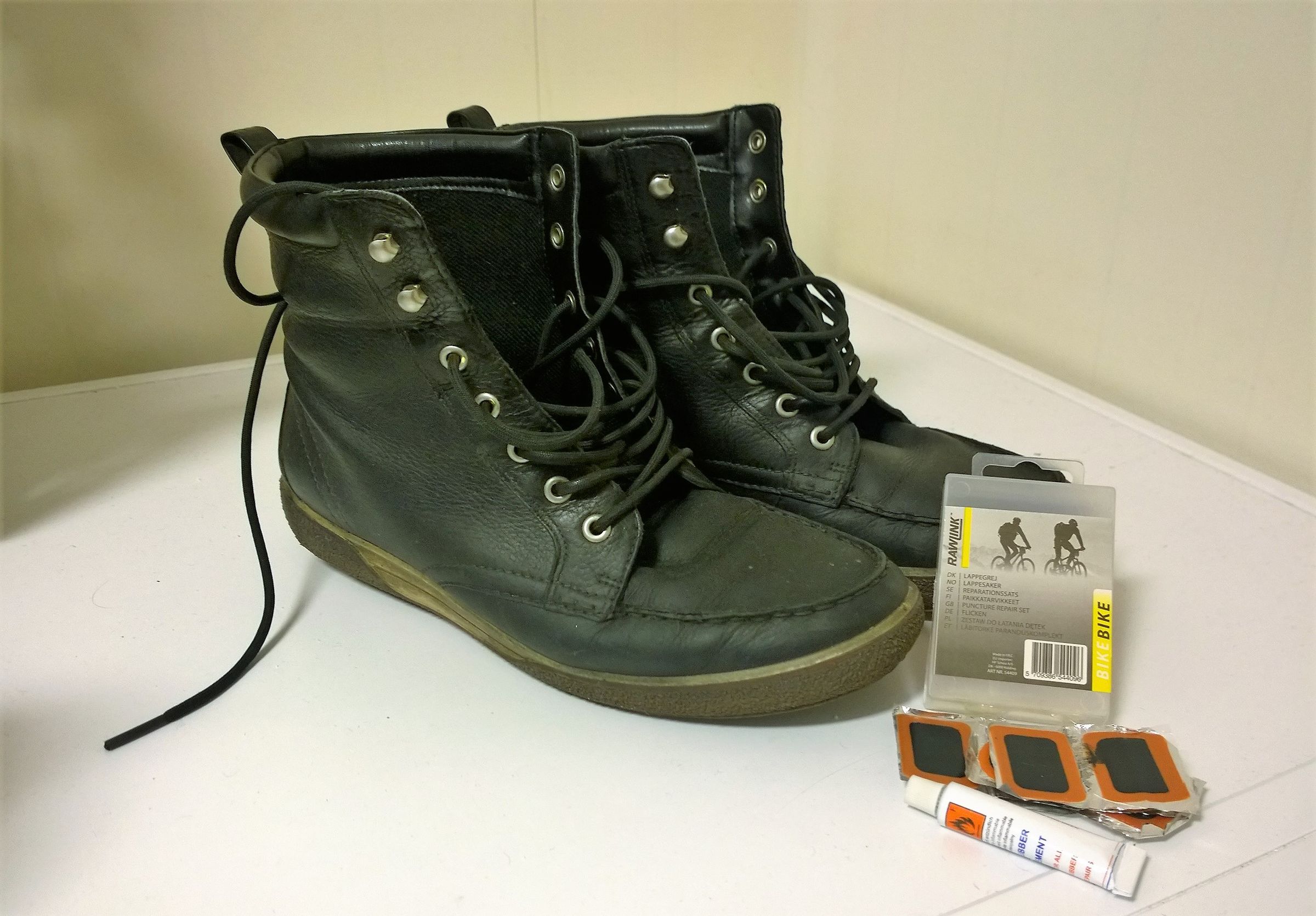 Patching Worn Soles : 4 Steps (with Pictures) - Instructables