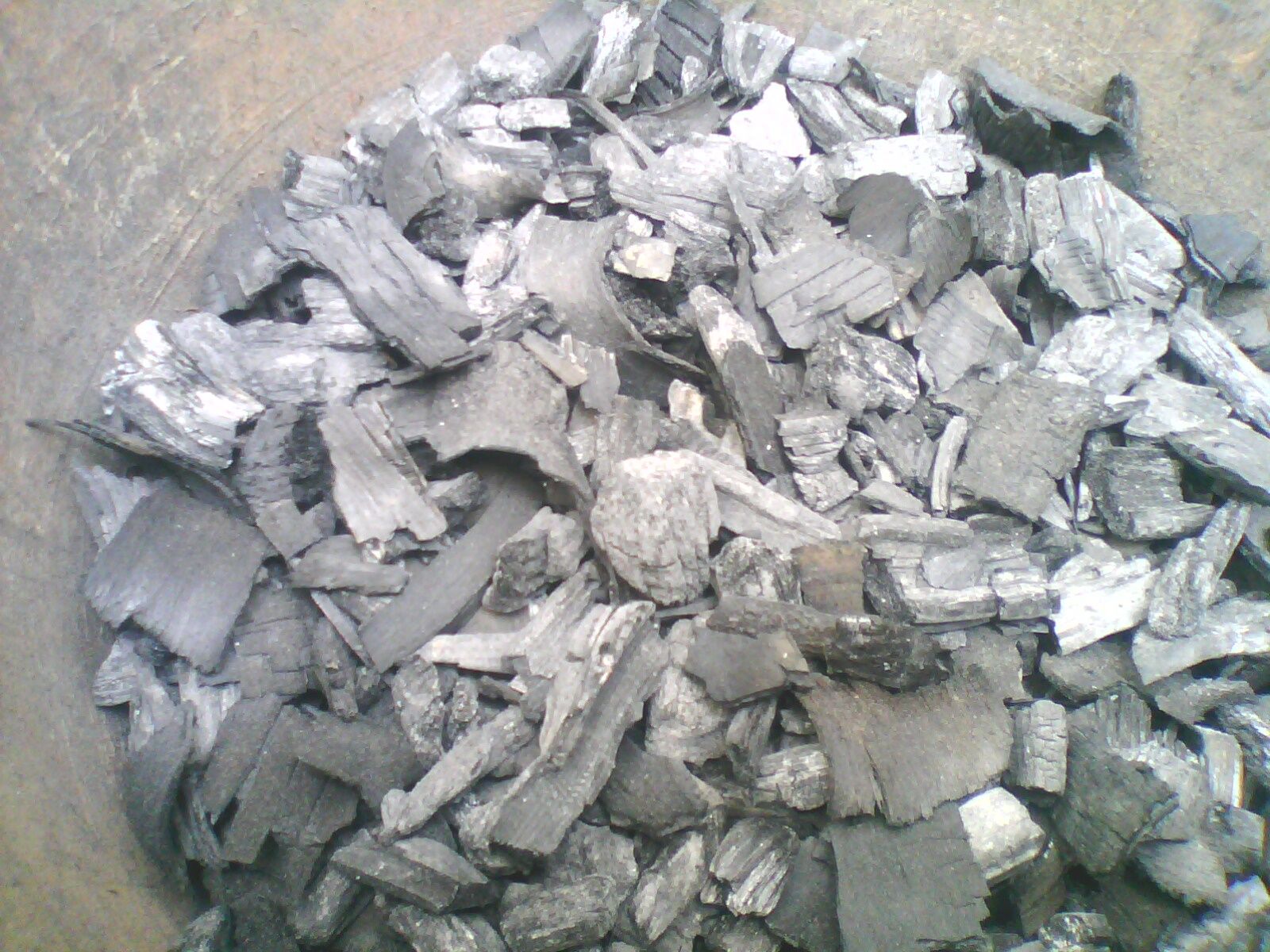Make Your Own Charcoal : 5 Steps (with Pictures) - Instructables