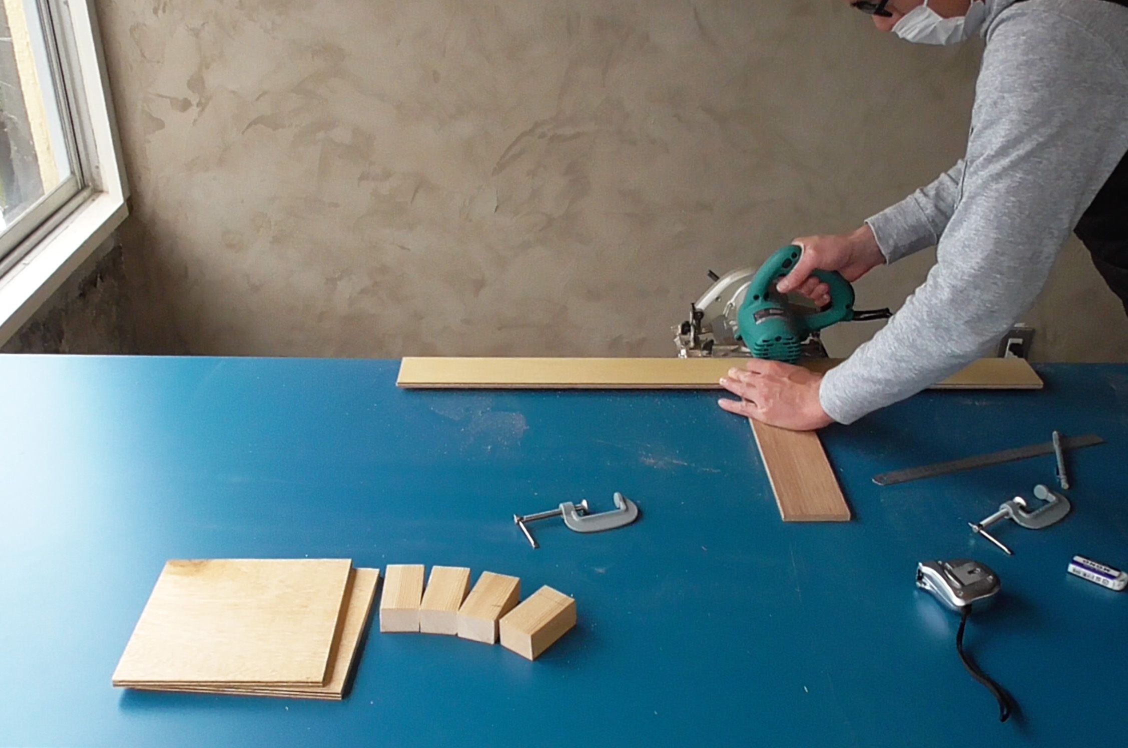 How to Make a "smartphone Stand" : 4 Steps (with Pictures) - Instructables