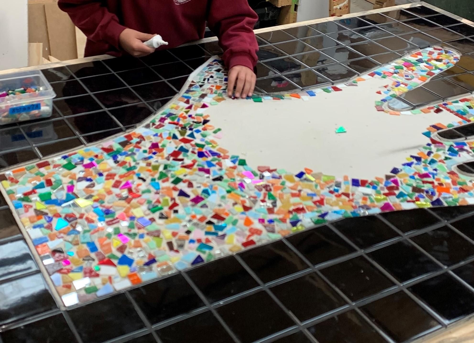 Mosaic Hand Art : 8 Steps (with Pictures) - Instructables