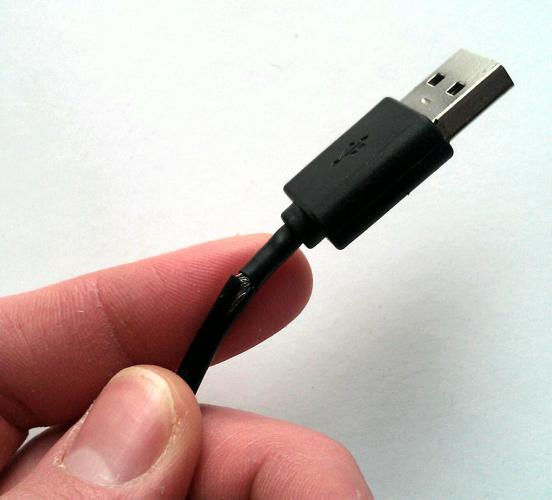 Paracord Charging Cable : 6 Steps (with Pictures) - Instructables