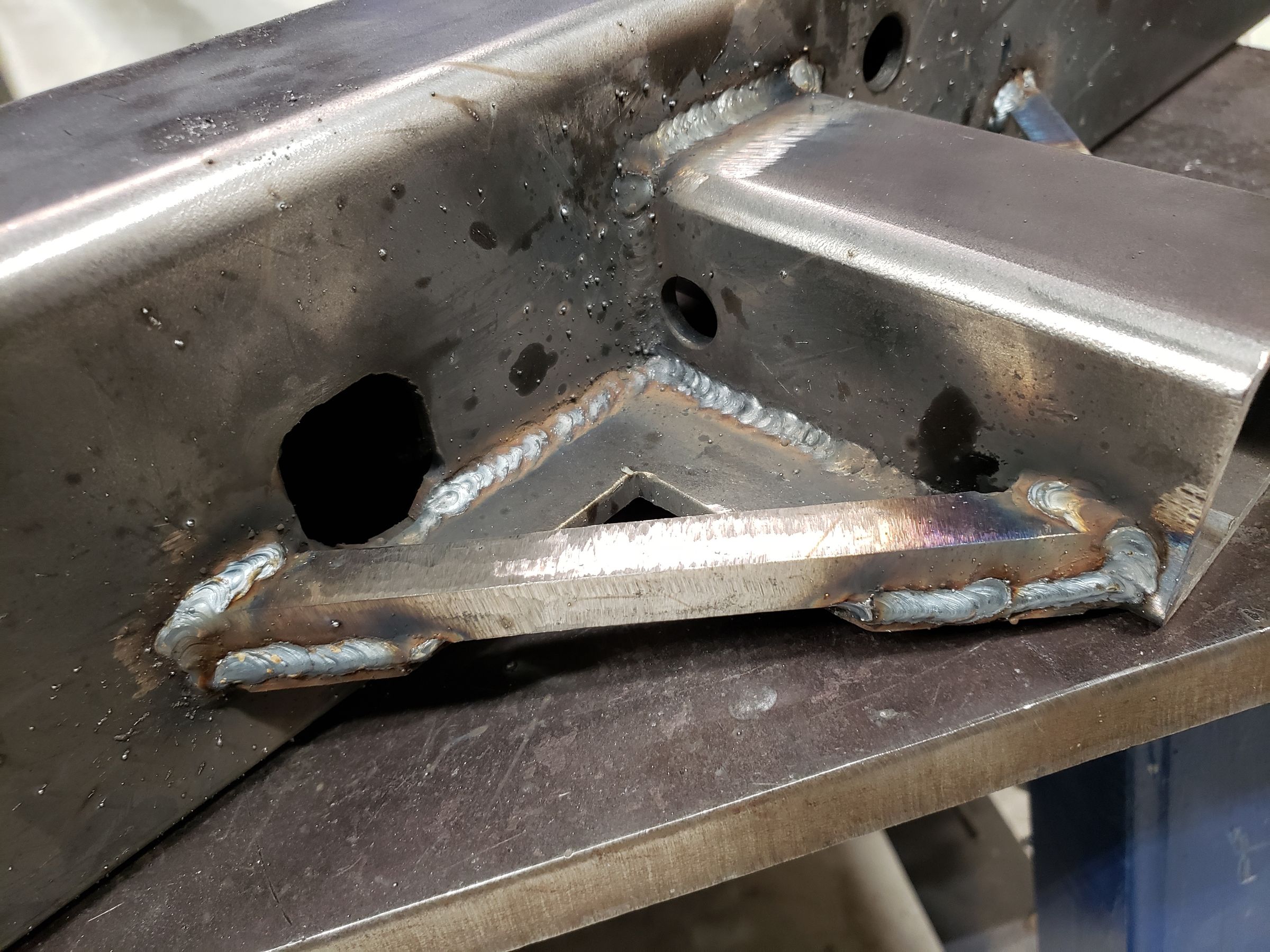 Custom Off Road Rear Bumper With Hitch : 6 Steps (with Pictures ...