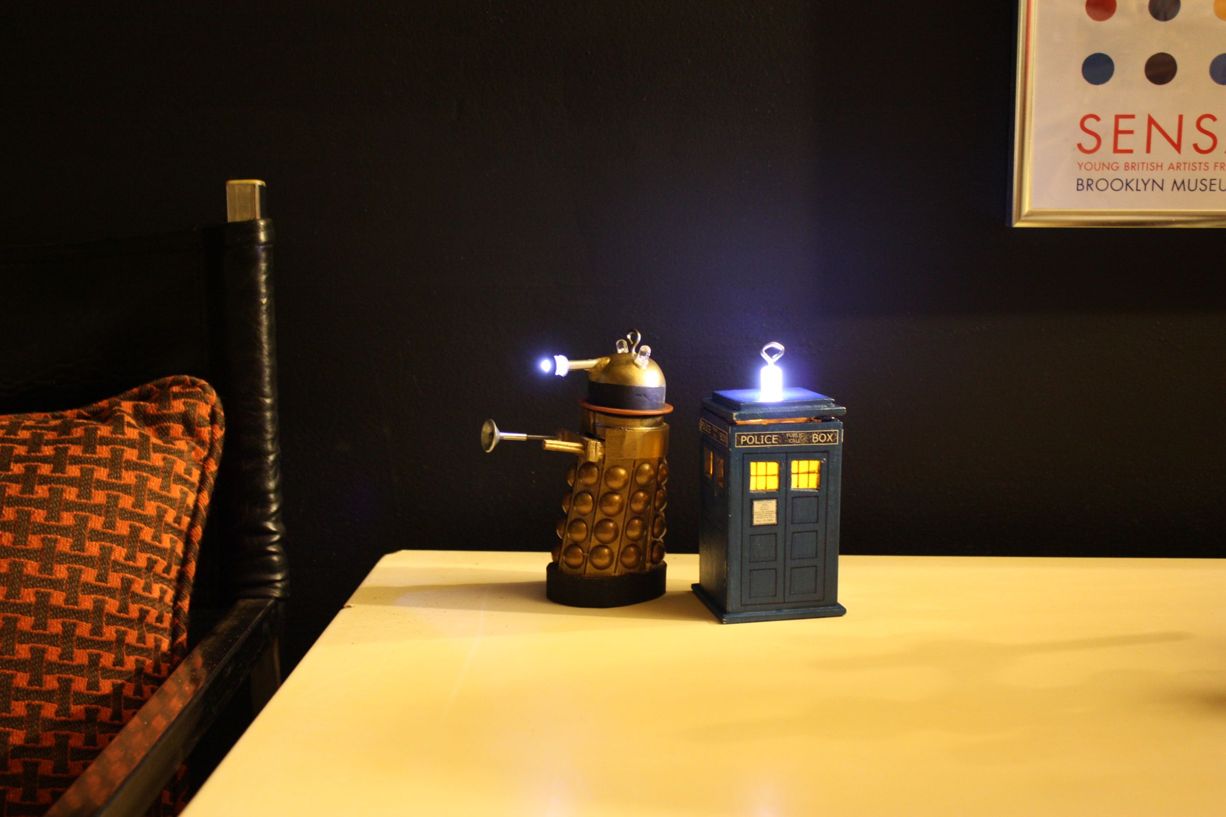 DIY TARDIS Ornament : 6 Steps (with Pictures) - Instructables