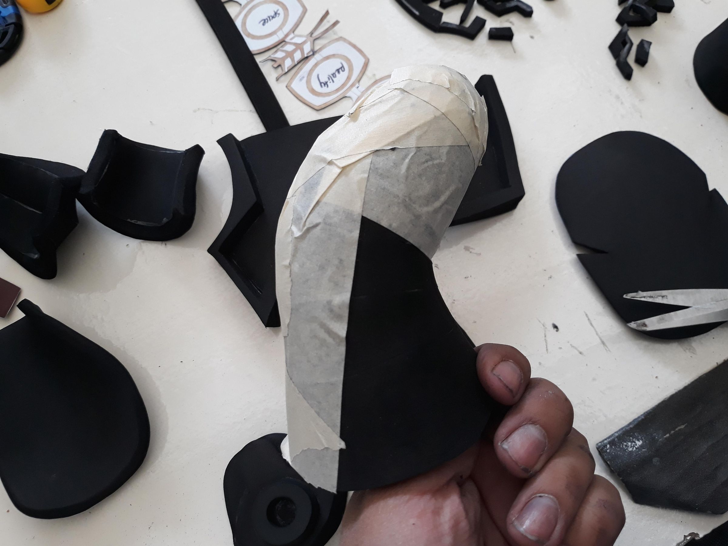 The Infinity Gauntlet. : 30 Steps (with Pictures) - Instructables