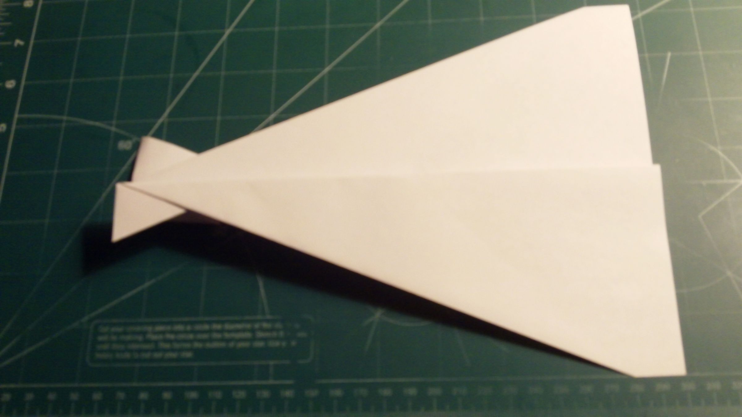 How to Make the Dagger Paper Airplane : 6 Steps - Instructables