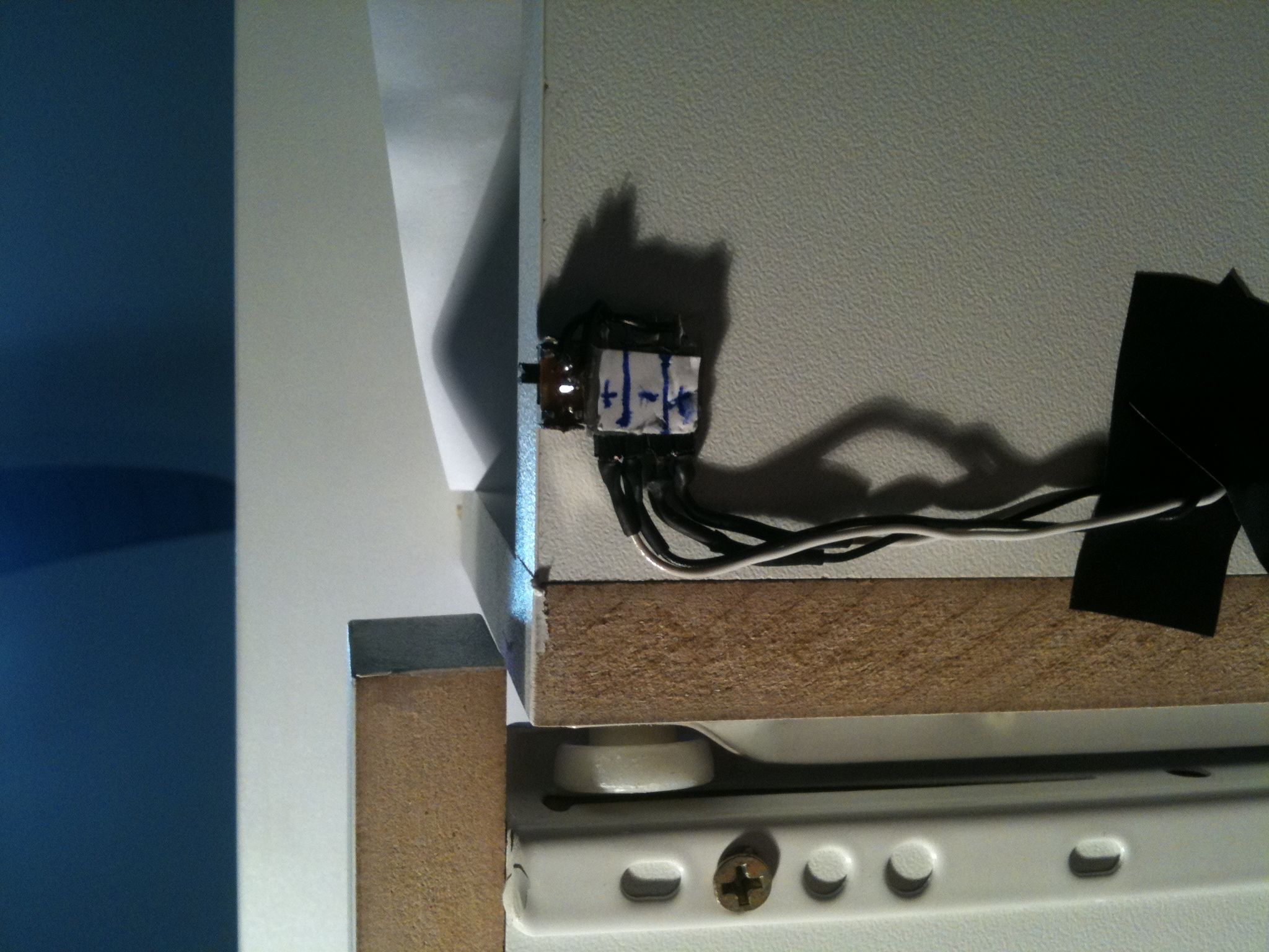 How to Make a Keyboard Night Light : 7 Steps - Instructables