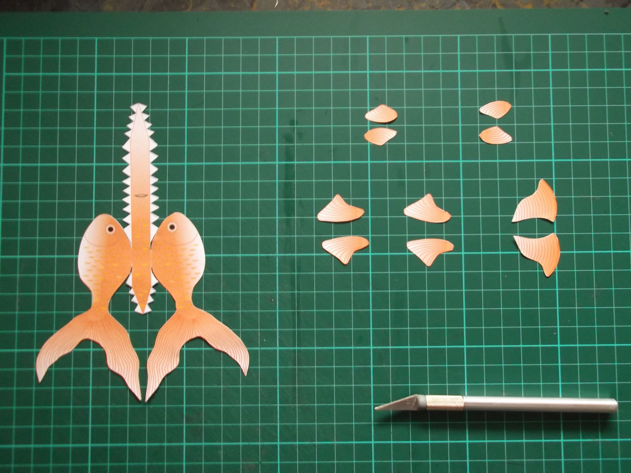 Papercraft Goldfish Robot : 11 Steps (with Pictures) - Instructables