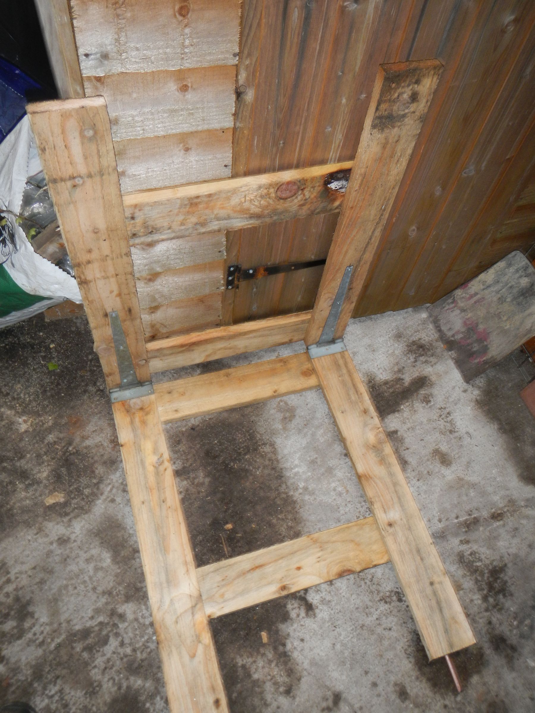 Trestle From Pallets : 5 Steps (with Pictures) - Instructables