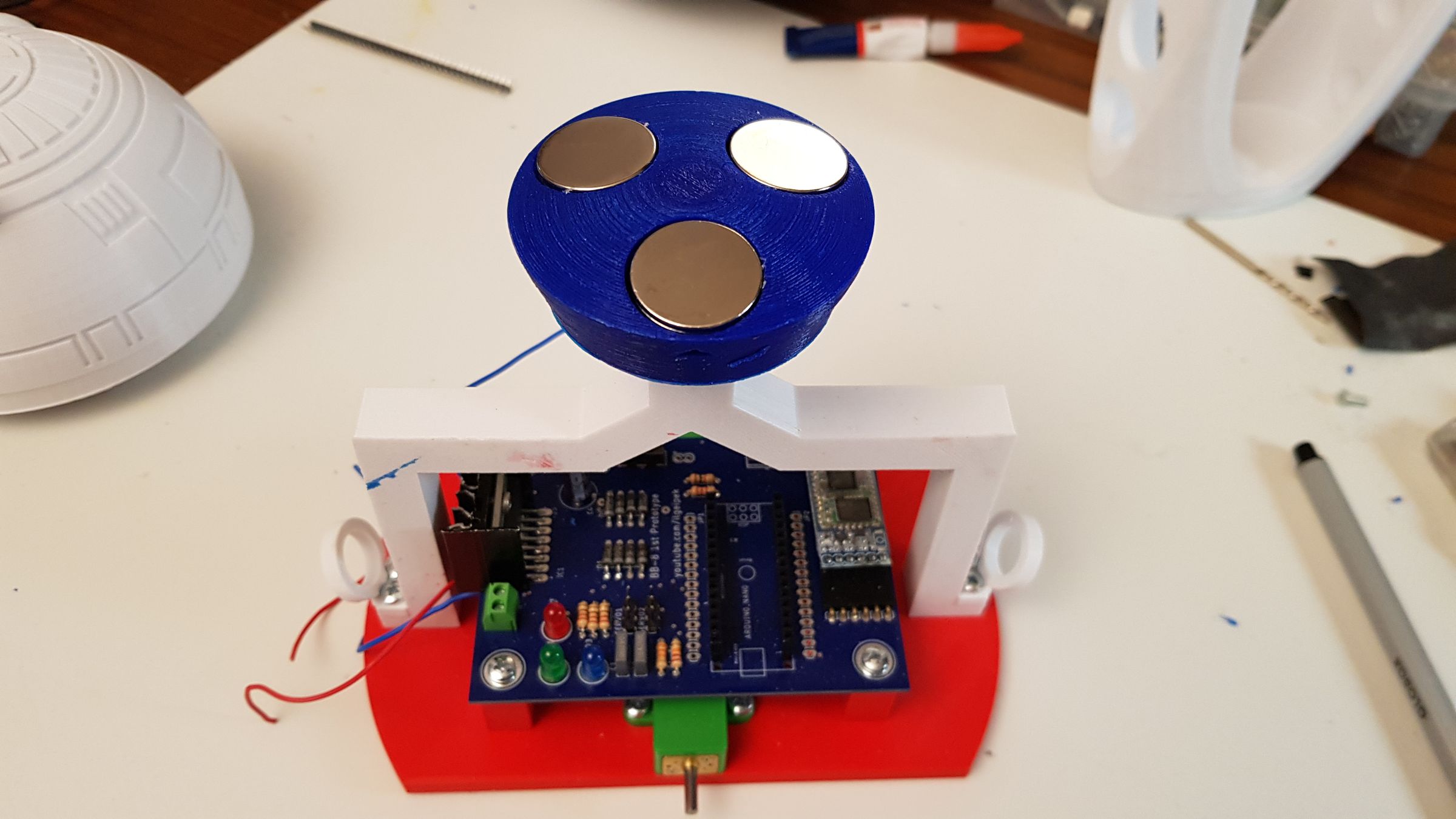 DIY BB8 - Fully 3D Printed - 20cm Diameter First Prototype of Real Size ...