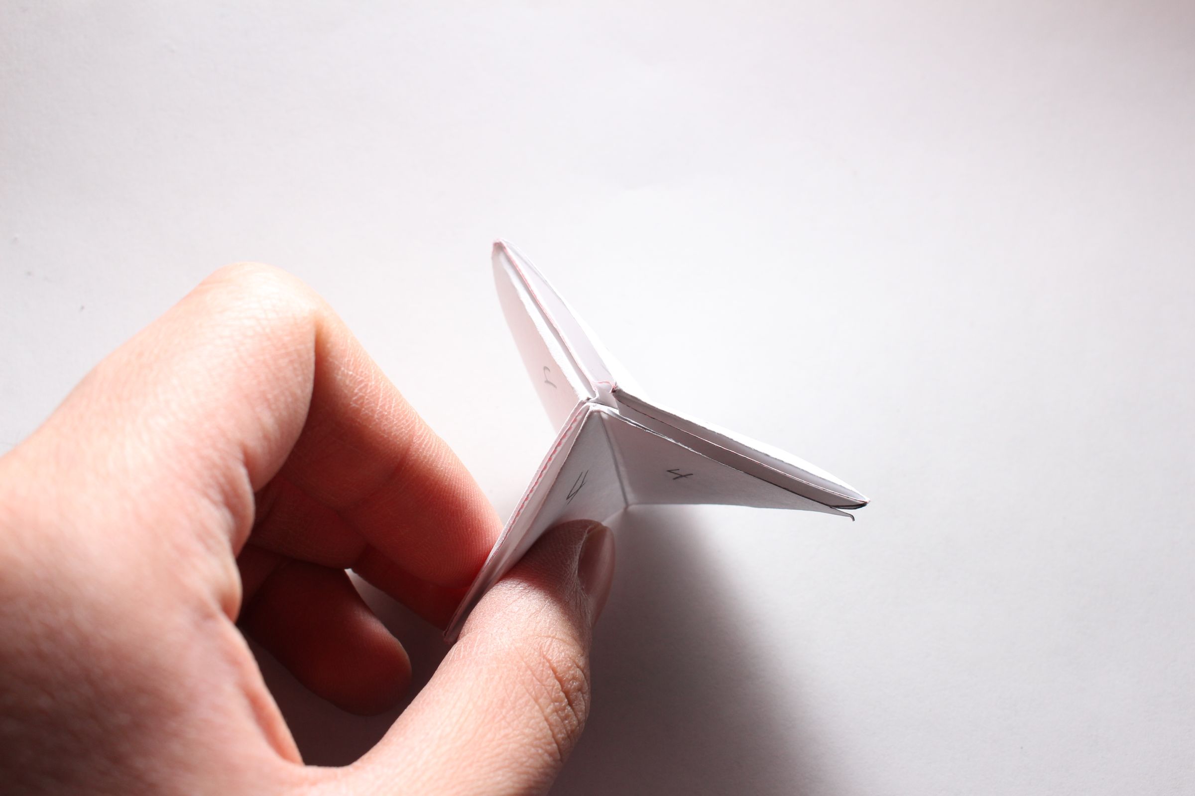 Trihexaflexagons and Hexahexaflexagons : 12 Steps - Instructables