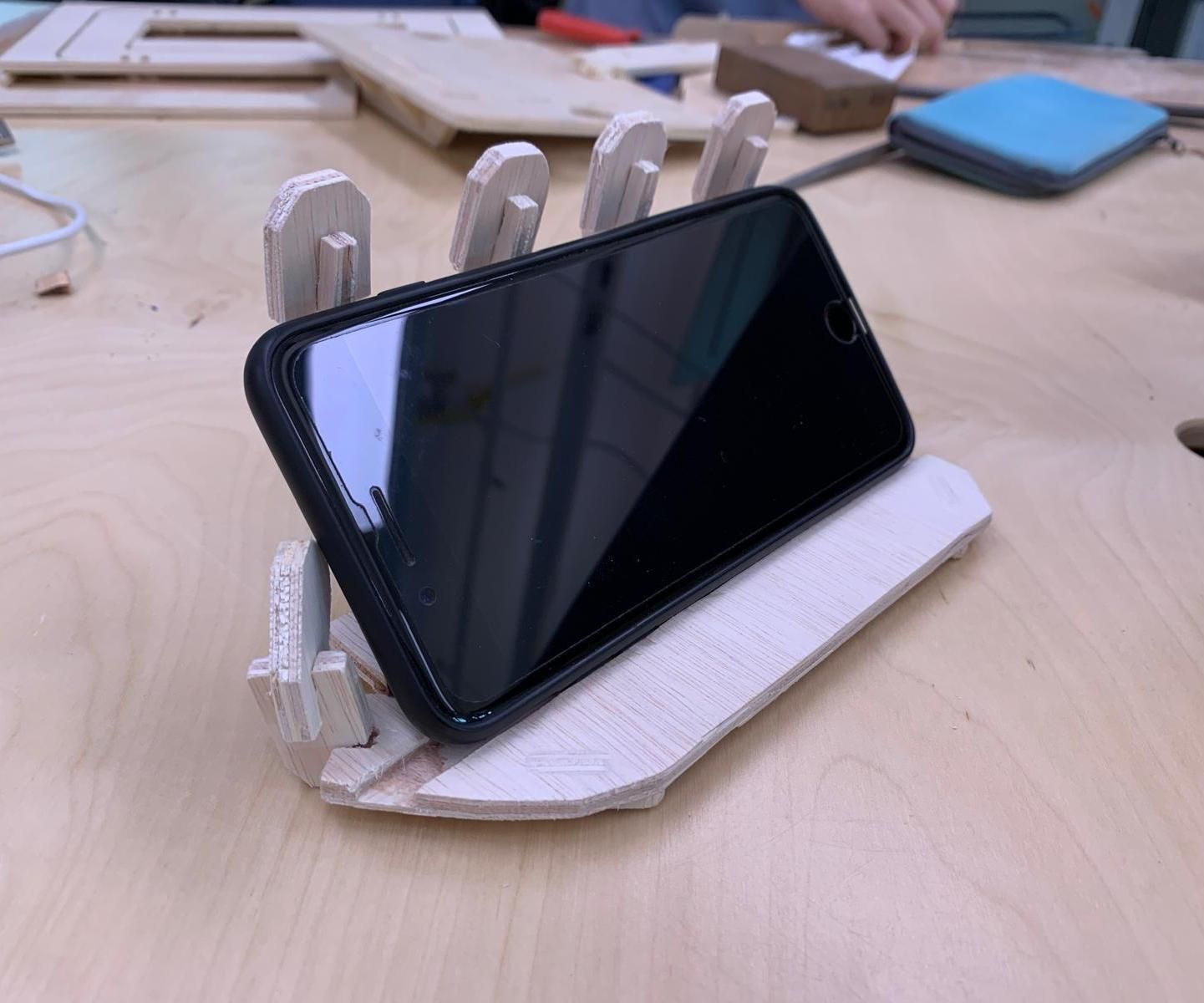 Handy Phone Holder : 5 Steps - Instructables