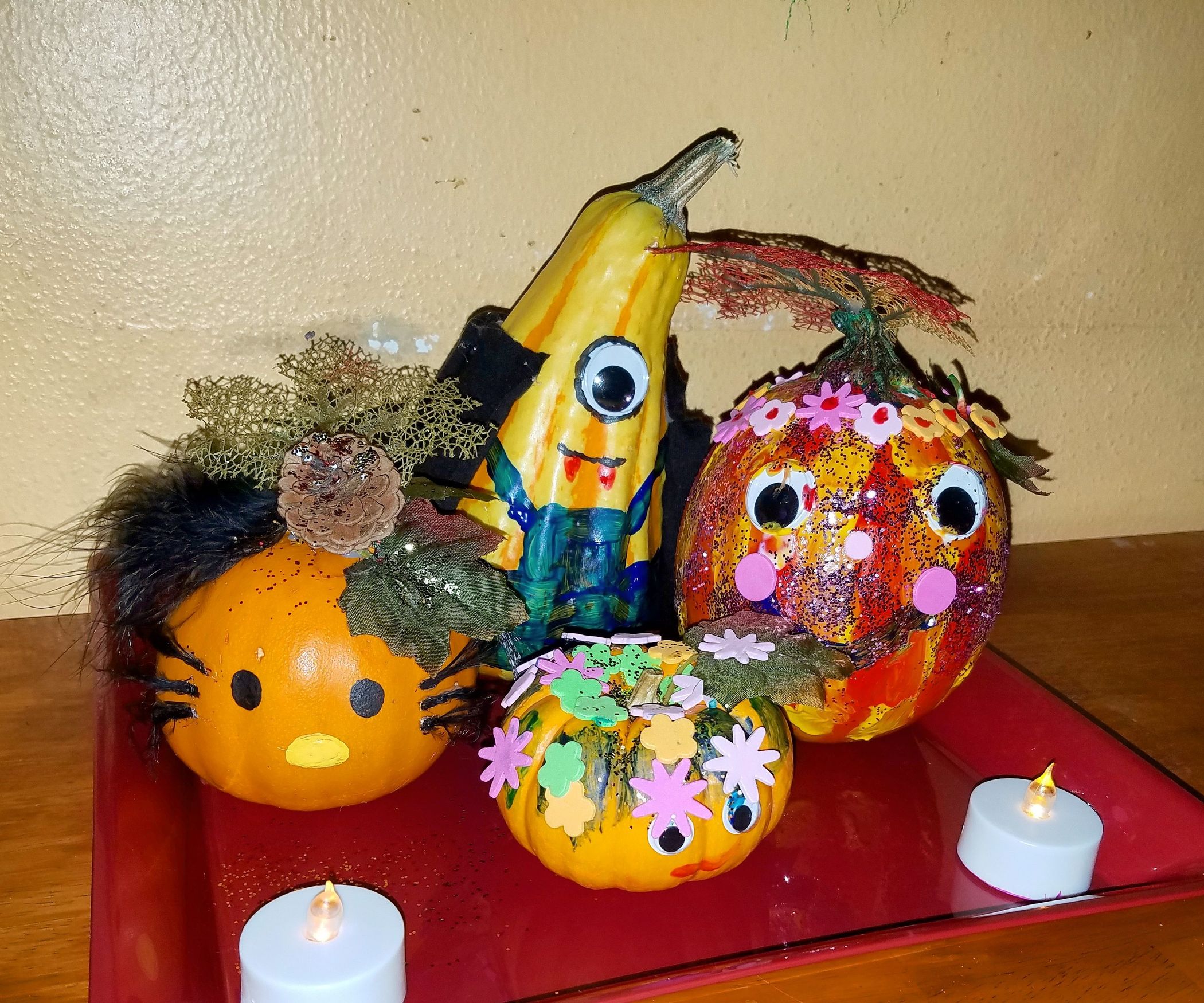 Pumpkin Decorating W/ Kids : 4 Steps (with Pictures) - Instructables
