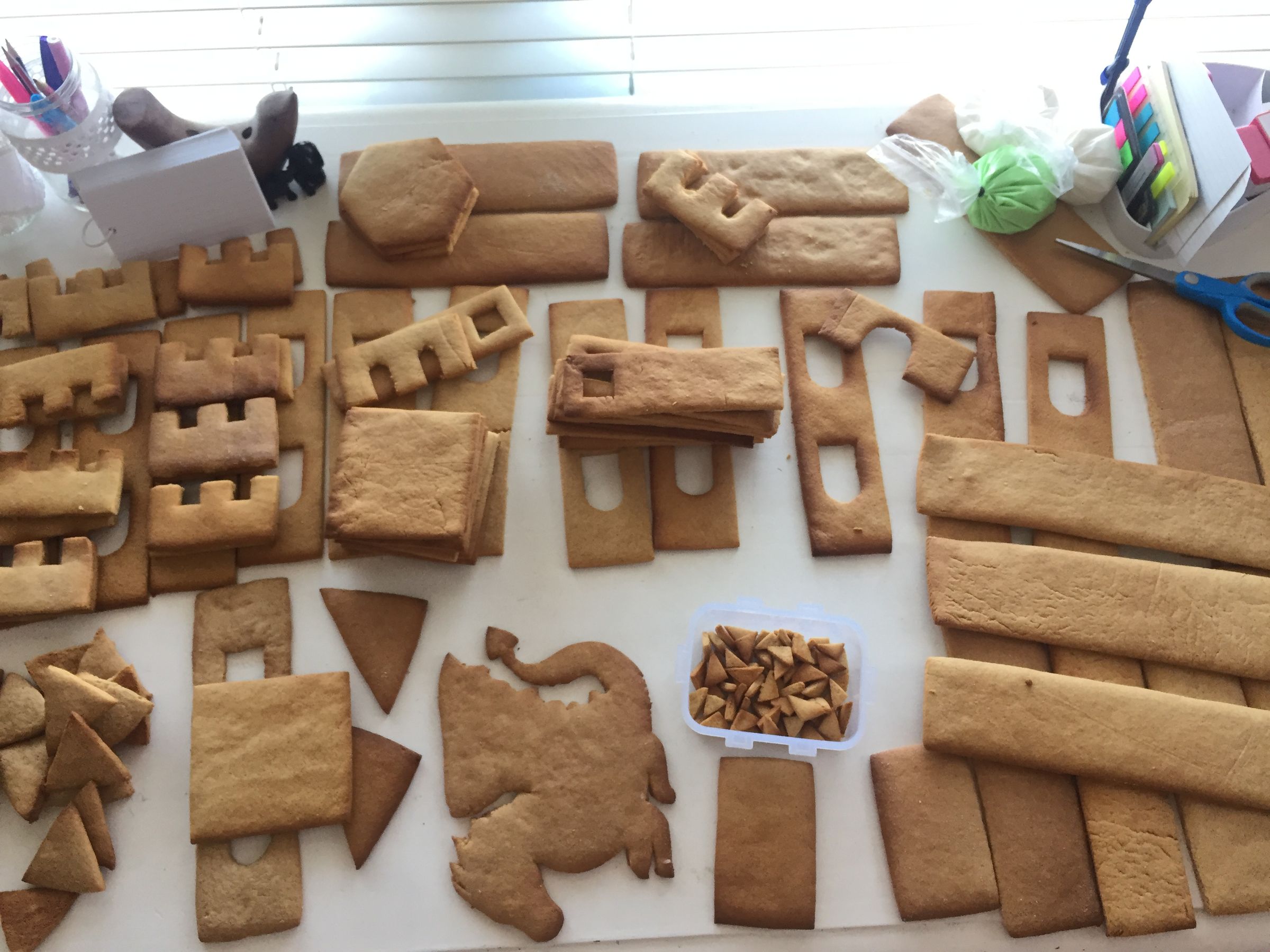 Gingerbread Castle : 6 Steps (with Pictures) - Instructables