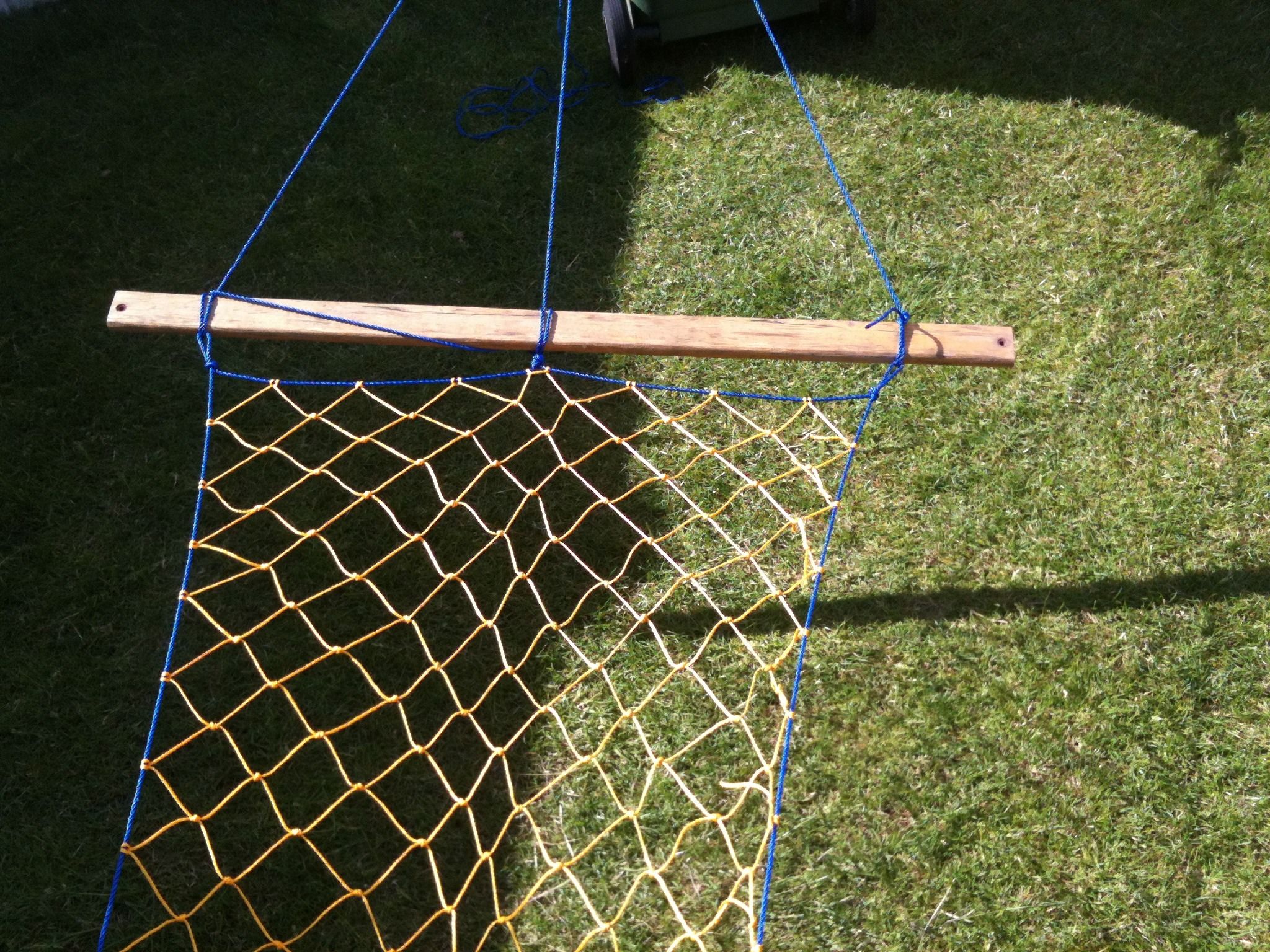 Packable Hammock : 8 Steps (with Pictures) - Instructables