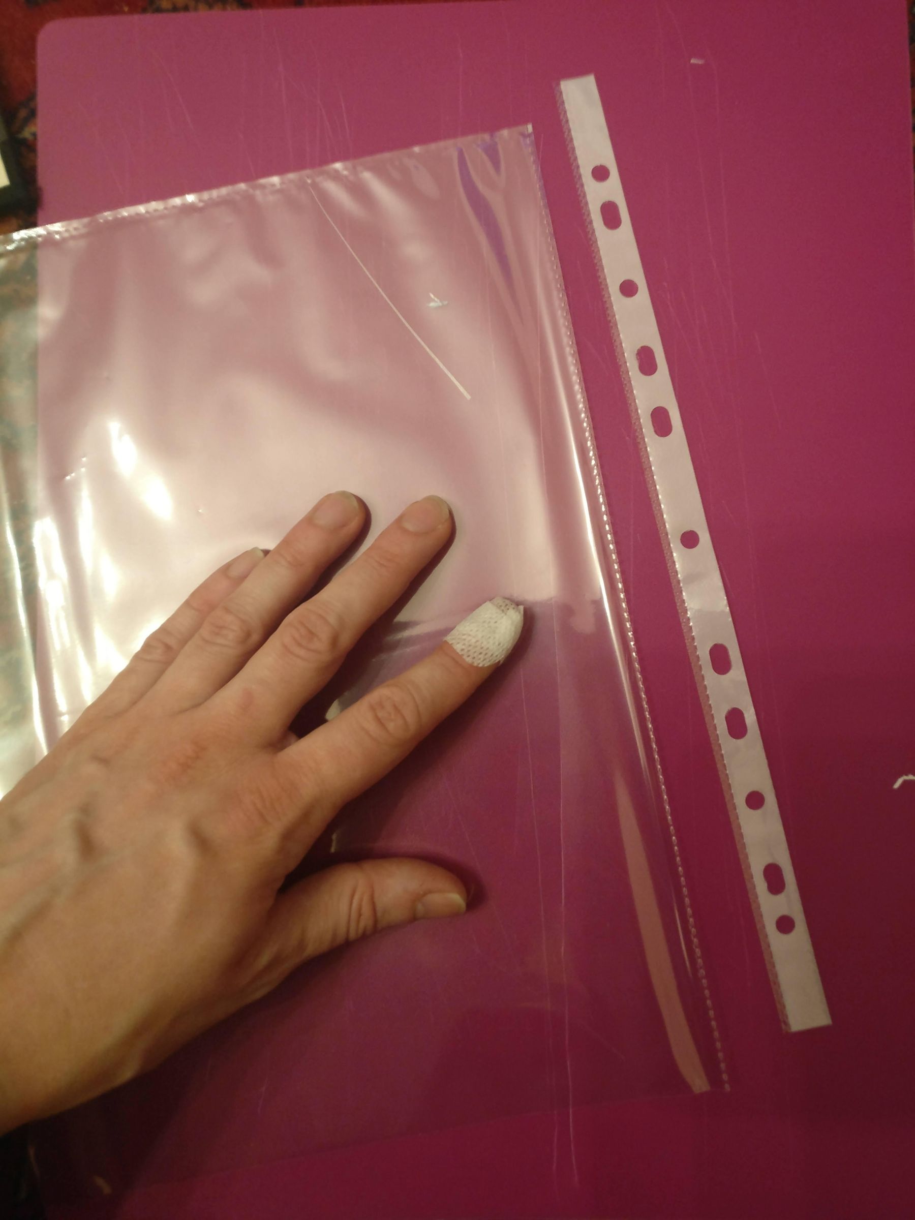 Diy Customizable GM Screen From Ring Binder : 12 Steps - Instructables