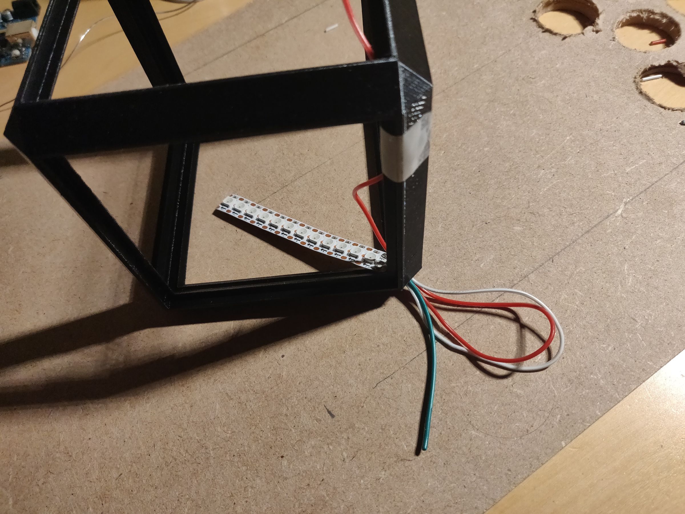 "Easy" Infinity Cube : 14 Steps (with Pictures) - Instructables