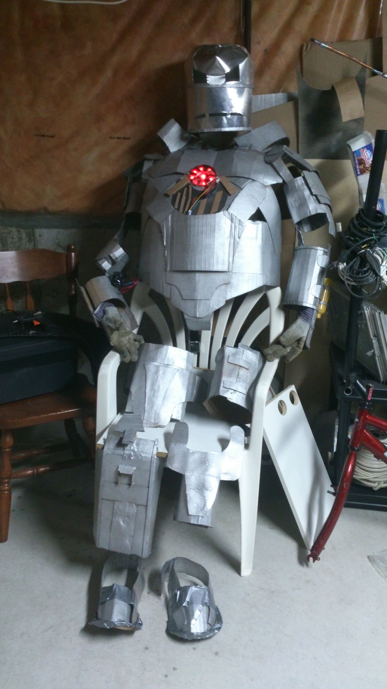 The Mark 1 Iron Man Suit! : 9 Steps - Instructables