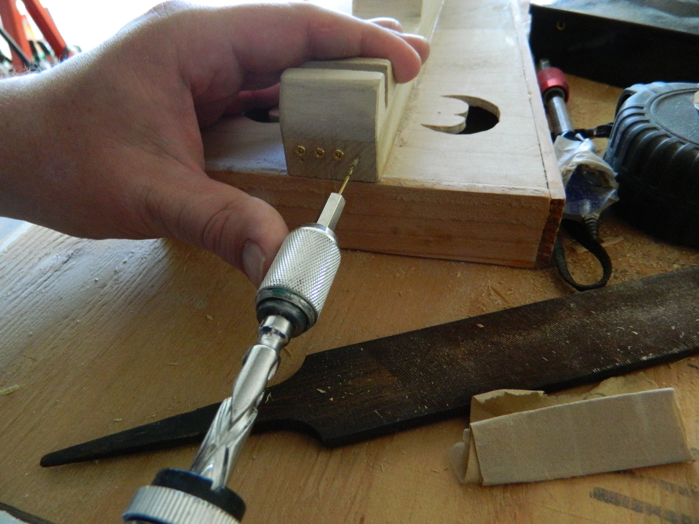 How to Make a Dulcimer Without Power Tools : 6 Steps (with Pictures ...