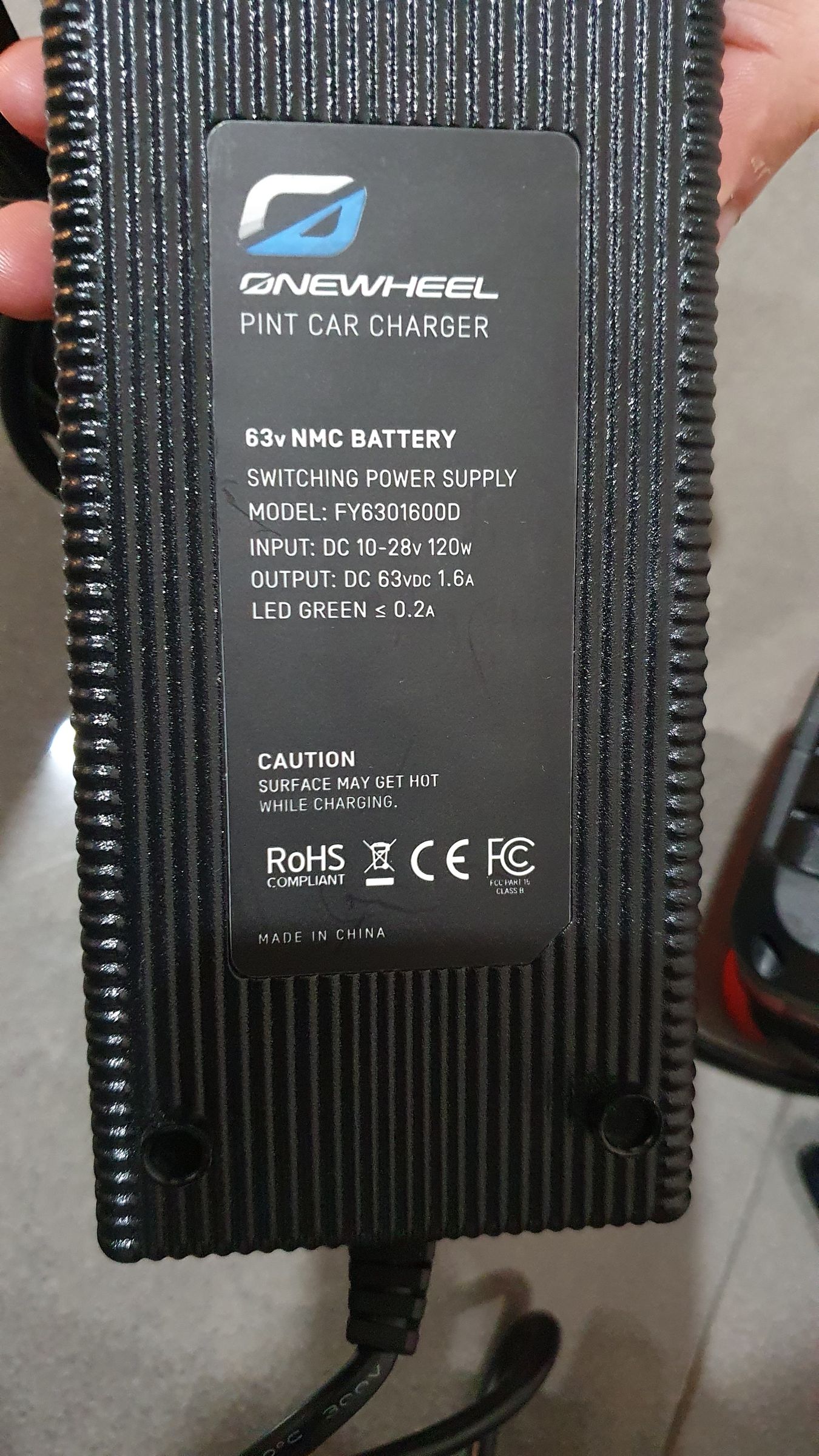 OneWheel 18V Portable Battery Charger : 4 Steps - Instructables