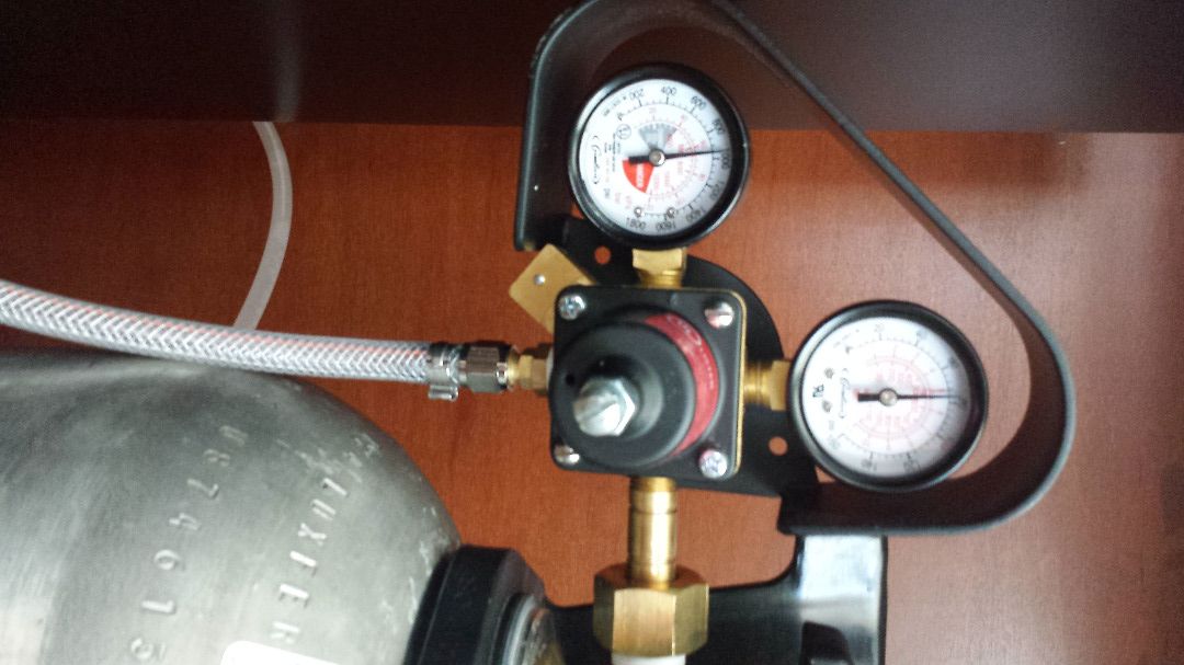 Home Carbonation Setup for Unlimited Seltzer : 13 Steps (with Pictures ...