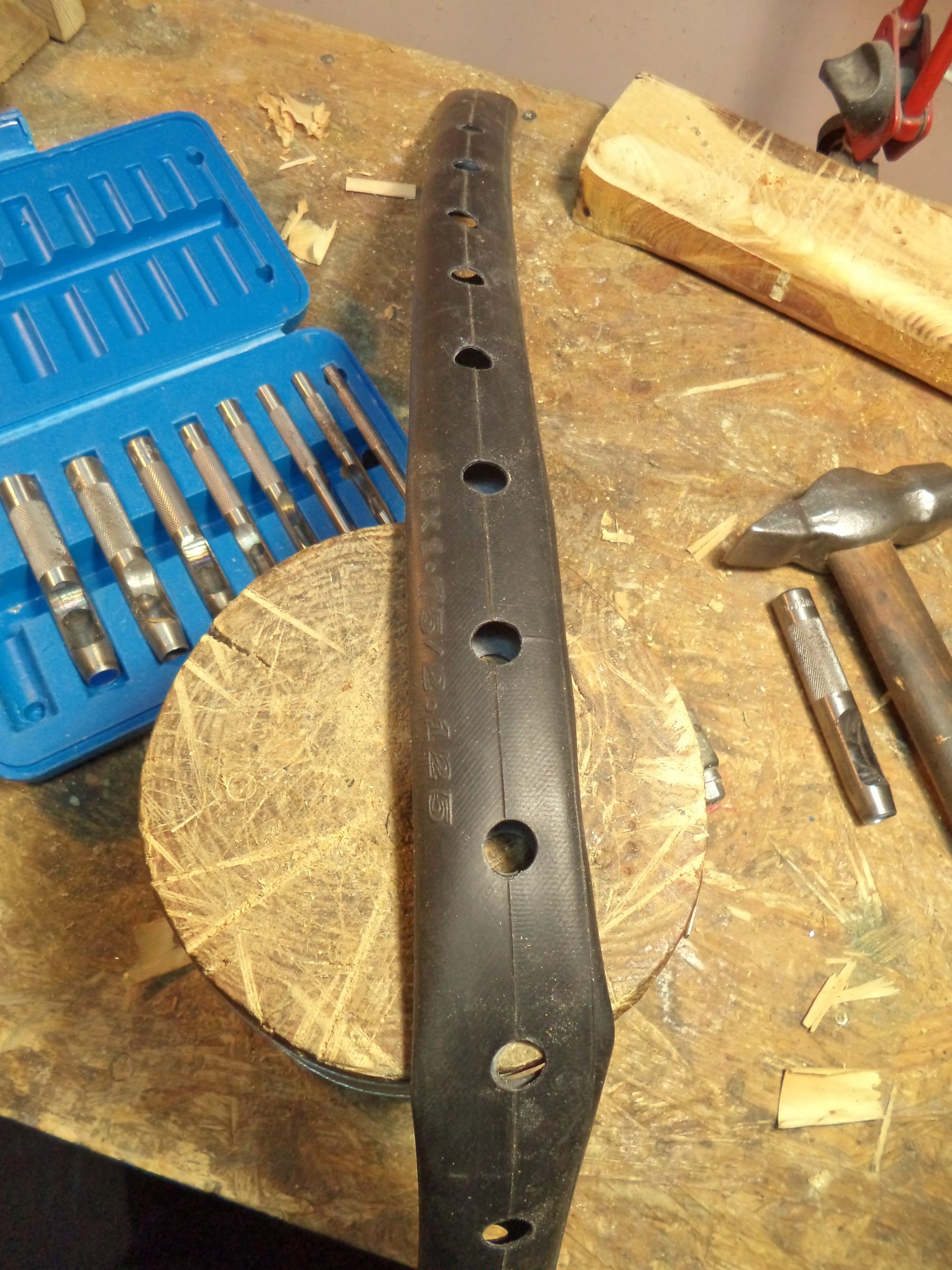 Decorative Straps From Inner Tubes : 5 Steps - Instructables