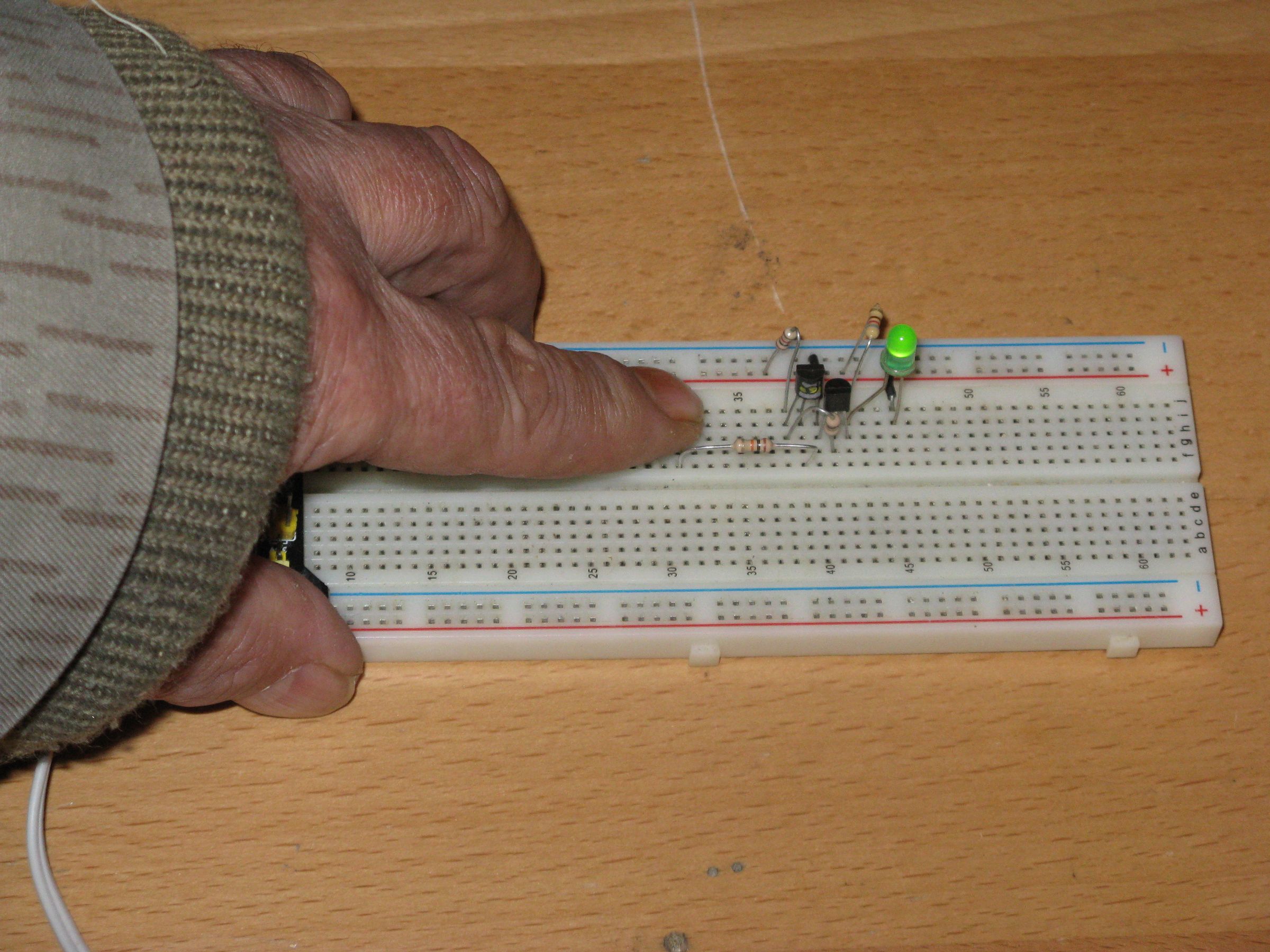 Dual Logic Transistor Gates : 10 Steps - Instructables