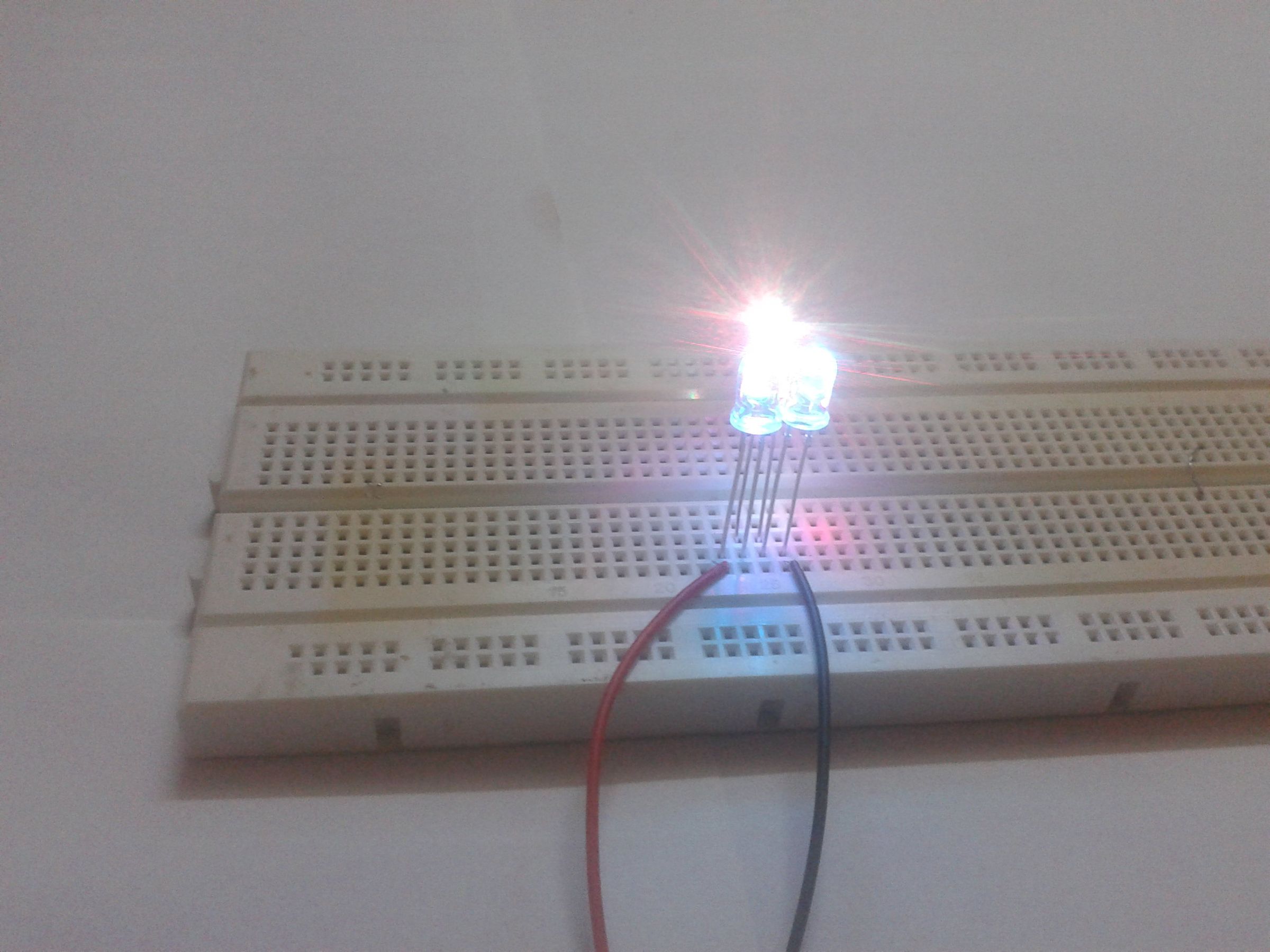 DANCING LED WITHOUT ANY IC,CAPACITOR OR TRANSISTOR : 10 Steps ...