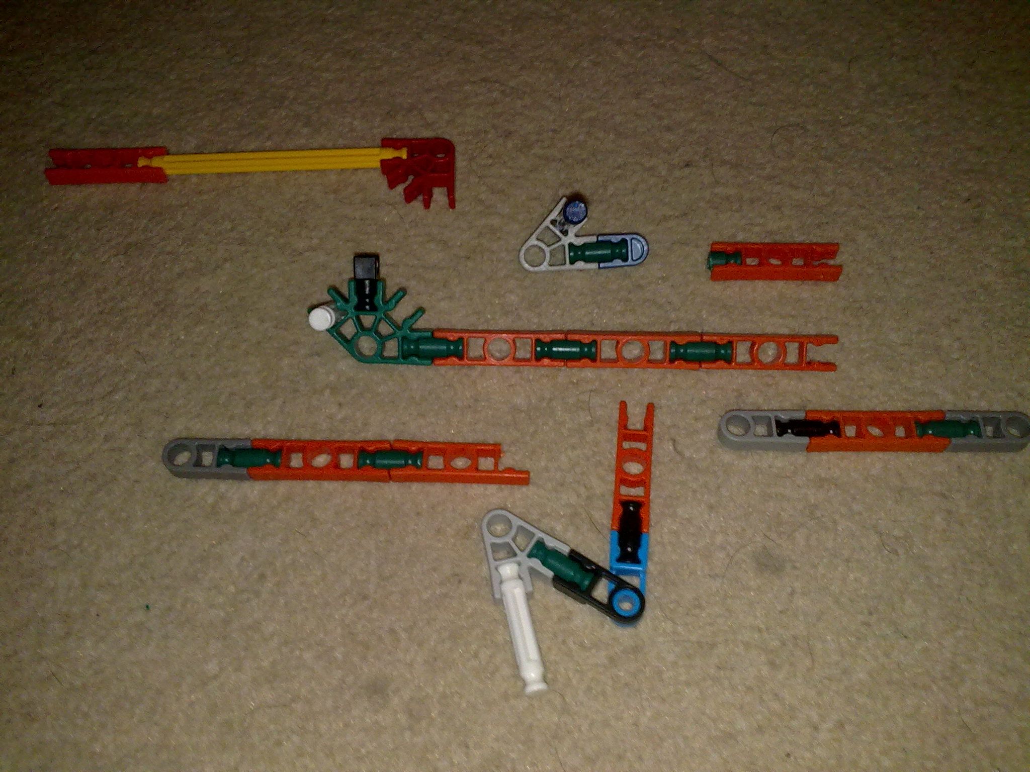 Simple Knex Gun With Mag & True Trigger : 4 Steps - Instructables