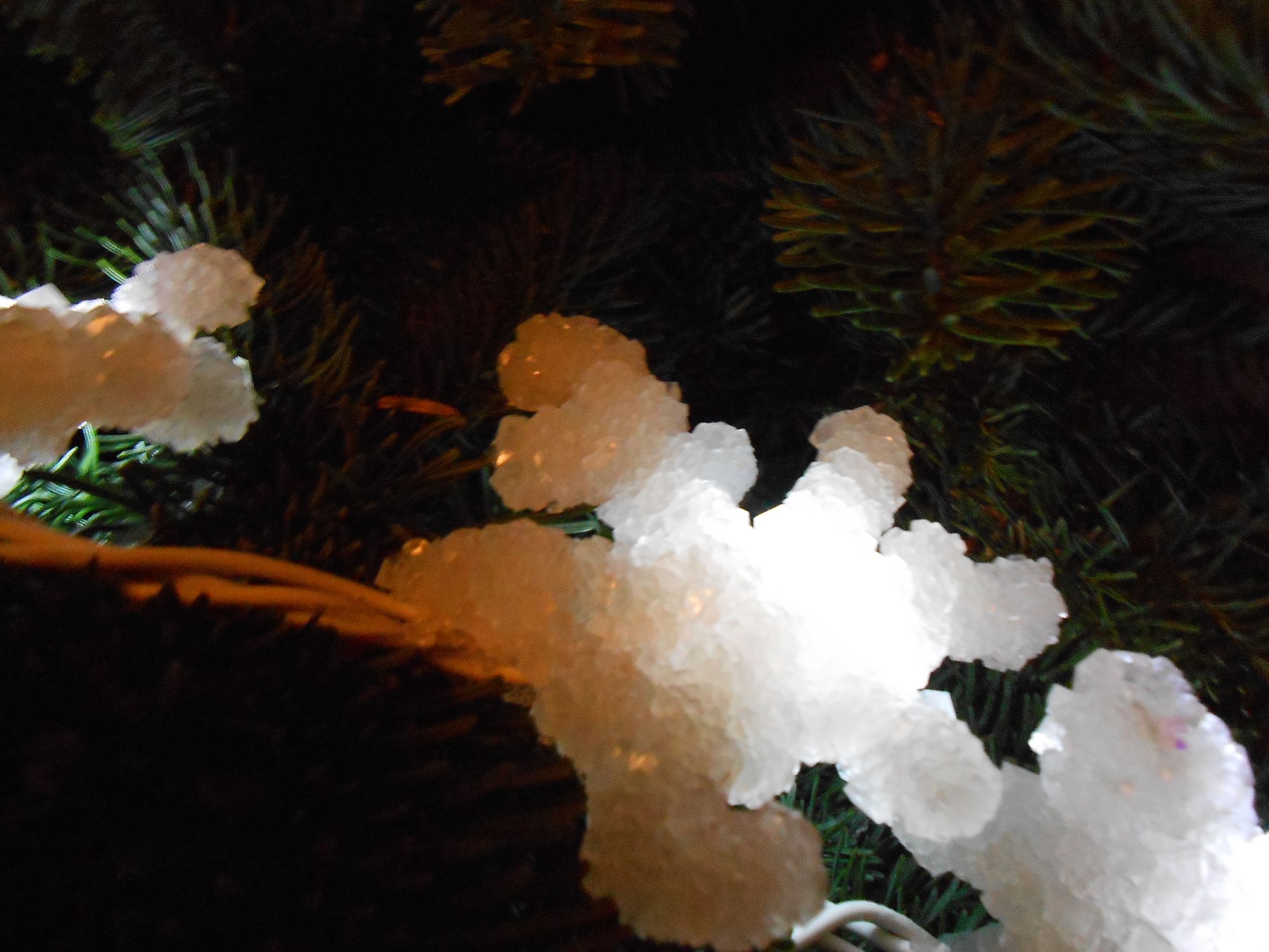 LED Lit Crystal Decorations : 7 Steps (with Pictures) - Instructables