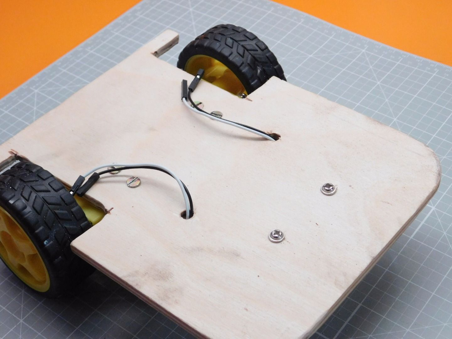 Multi-Purpose Plywood Robot Prototyping Base : 21 Steps (with Pictures ...