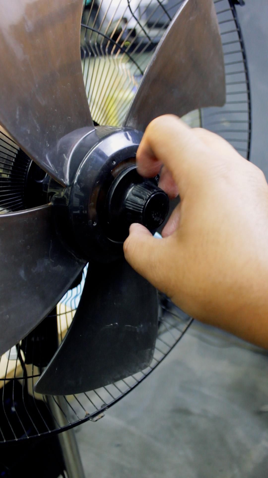 How to Fix a Broken Electric Fan: Motor Humming Sound | Rotor Not ...