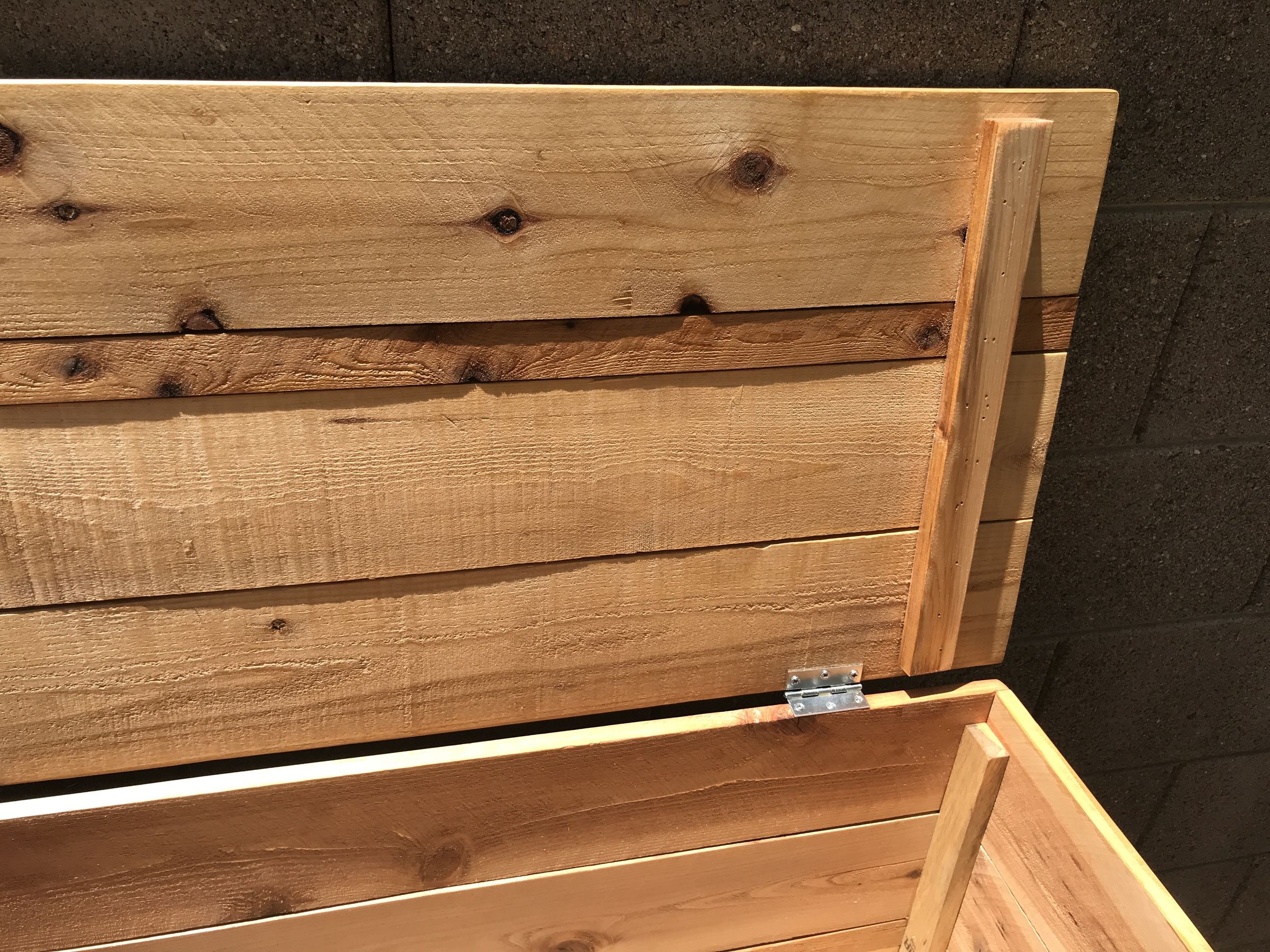 DIY Outdoor Cooler Deck Box : 9 Steps - Instructables